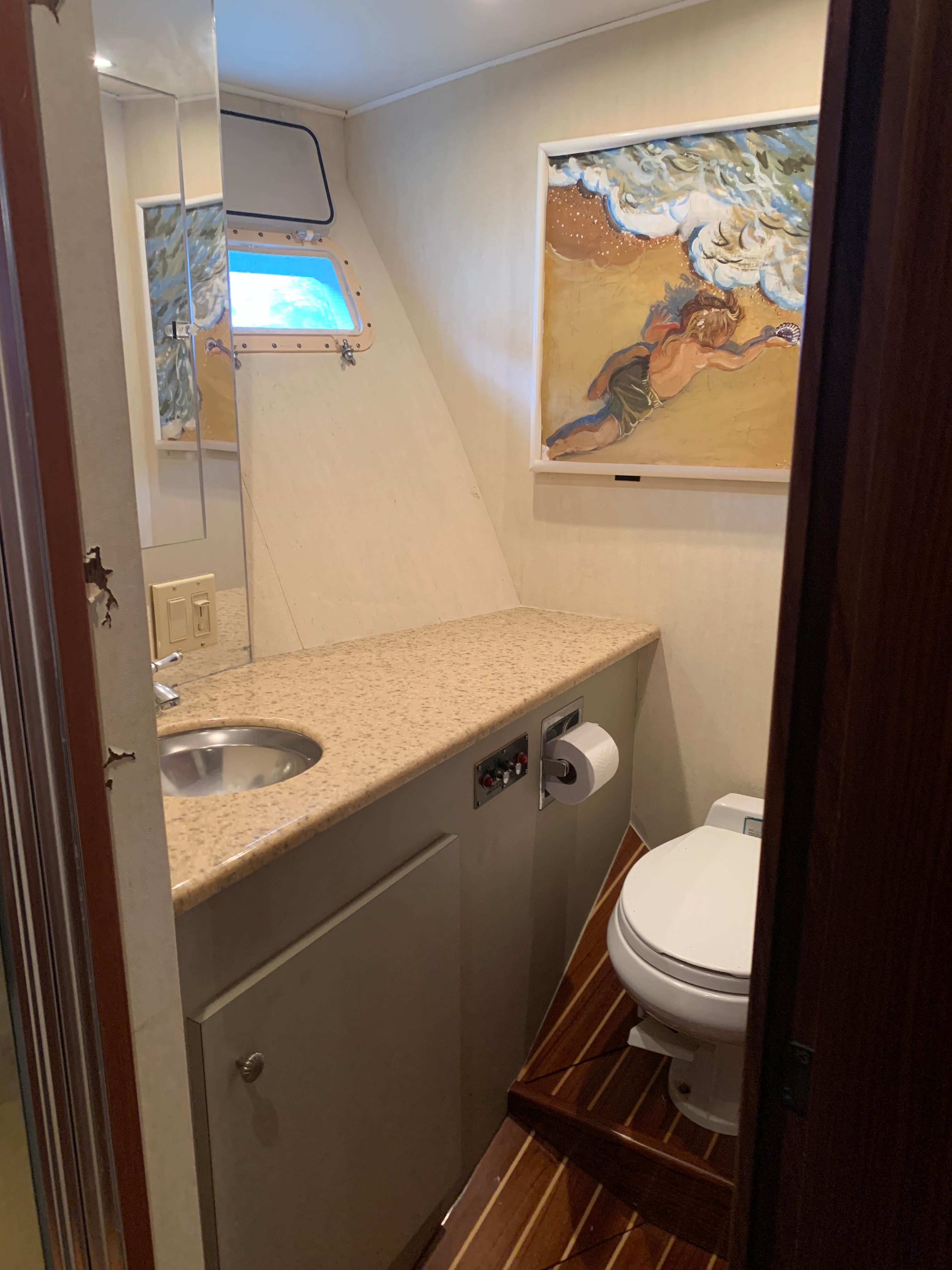 1984 Hatteras 52 Convertible Convertible for sale - YachtWorld