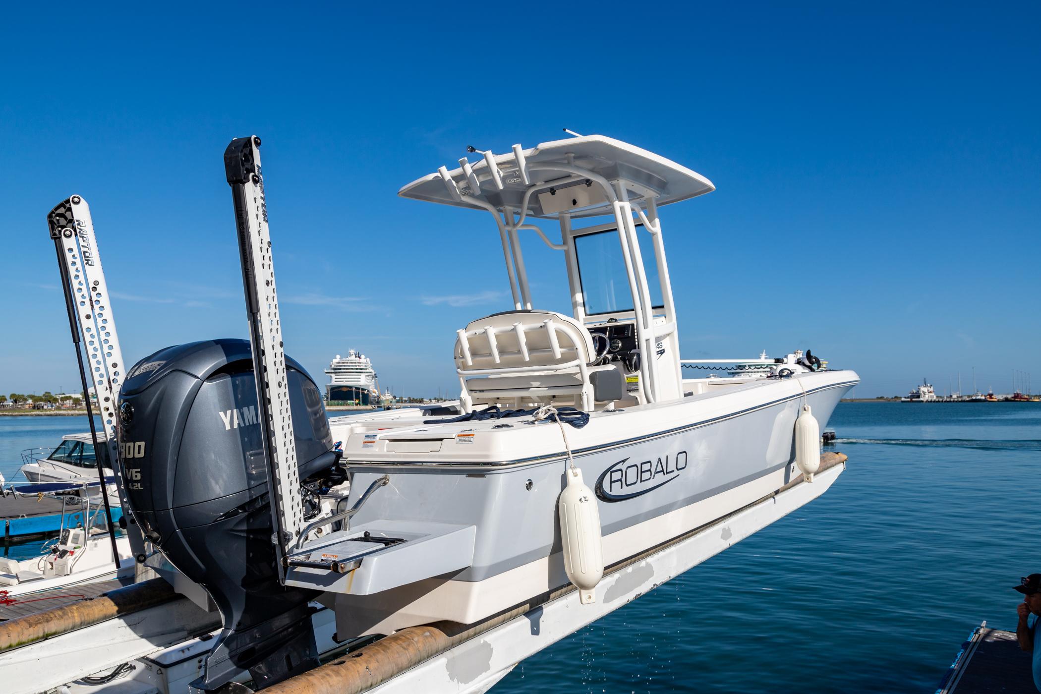 2022 Robalo 246 Cayman Bay for sale - YachtWorld