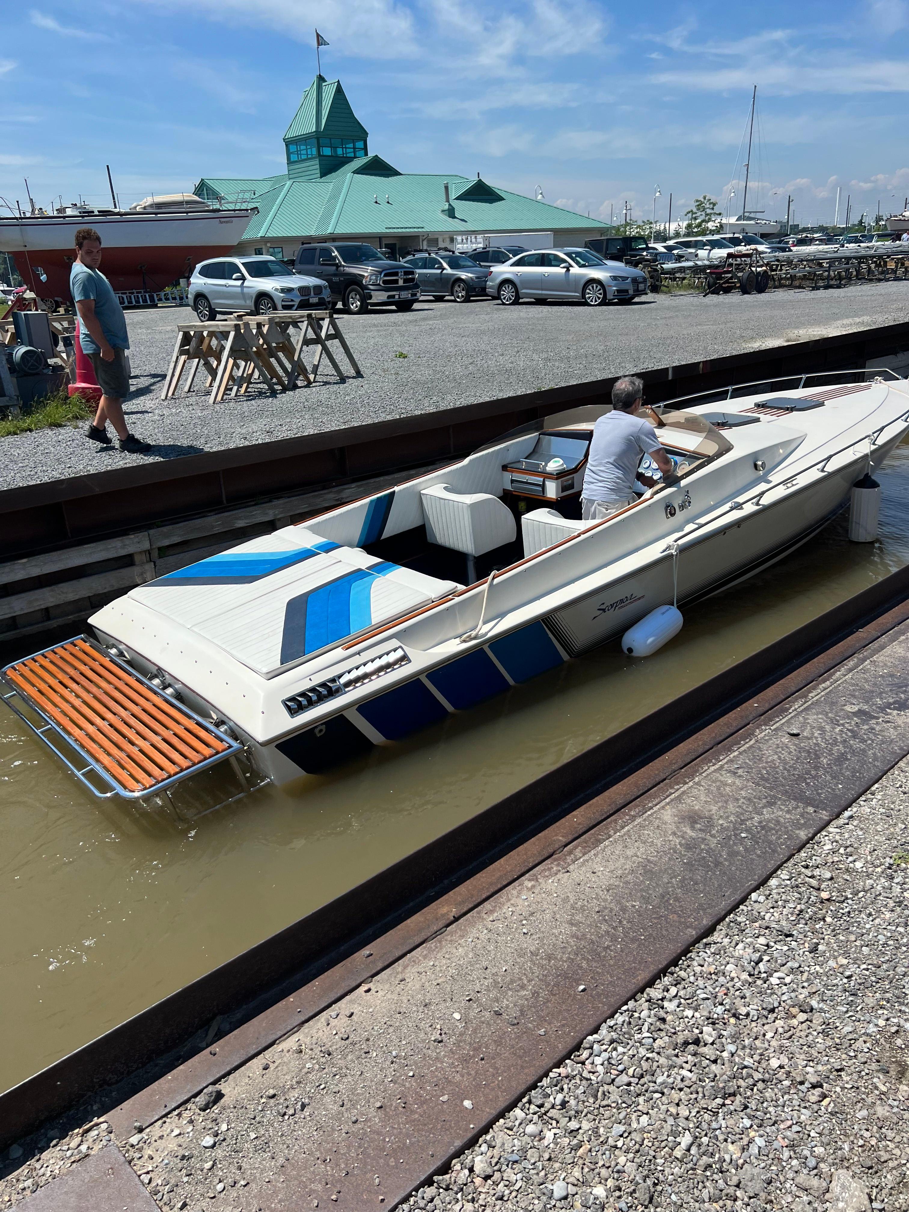 1987 Scorpion Modified deep V offshore cruiser High Performance for ...