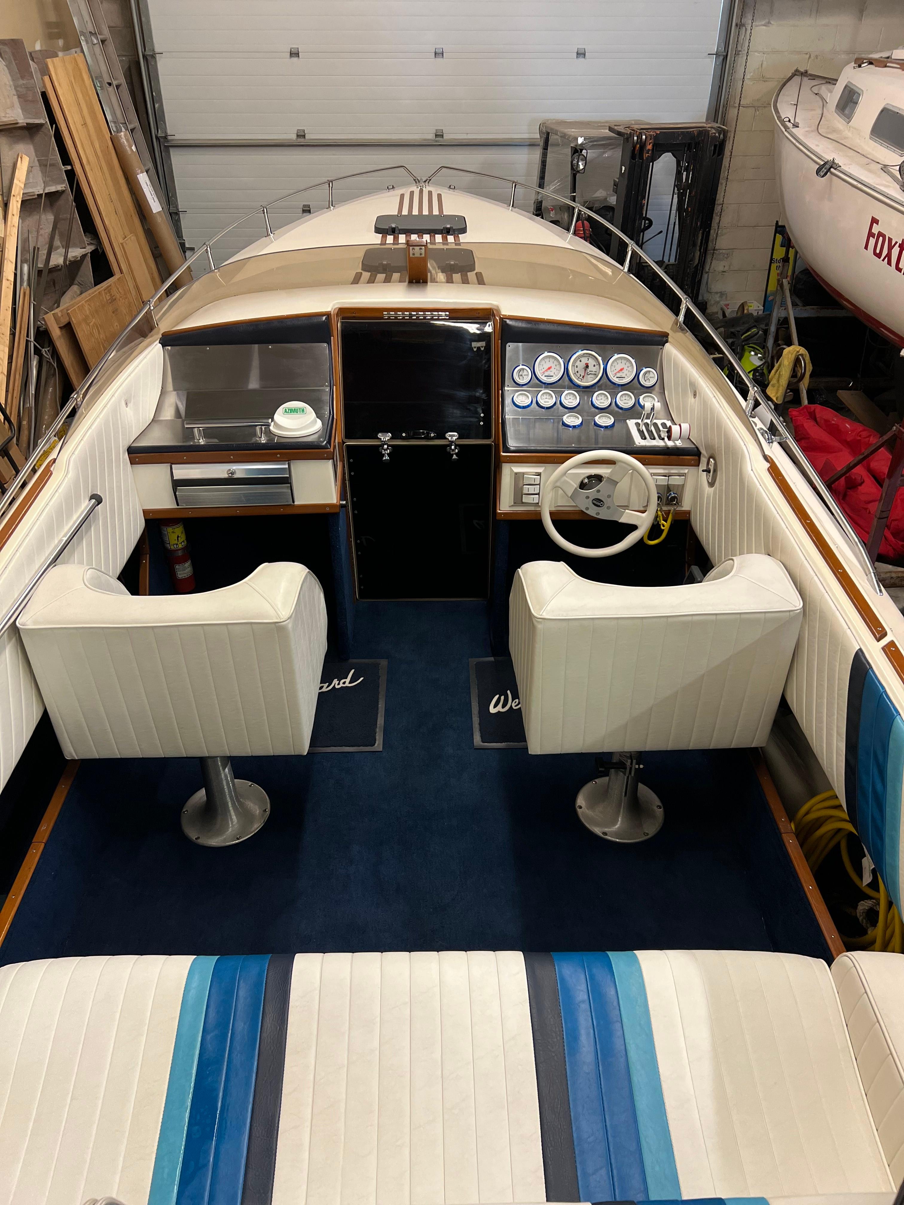 1987 Scorpion Modified deep V offshore cruiser High Performance for ...