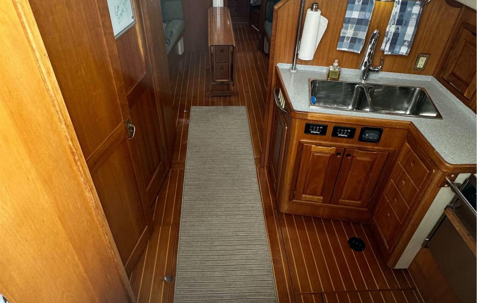 2001 Saga 43 Cruiser for sale - YachtWorld