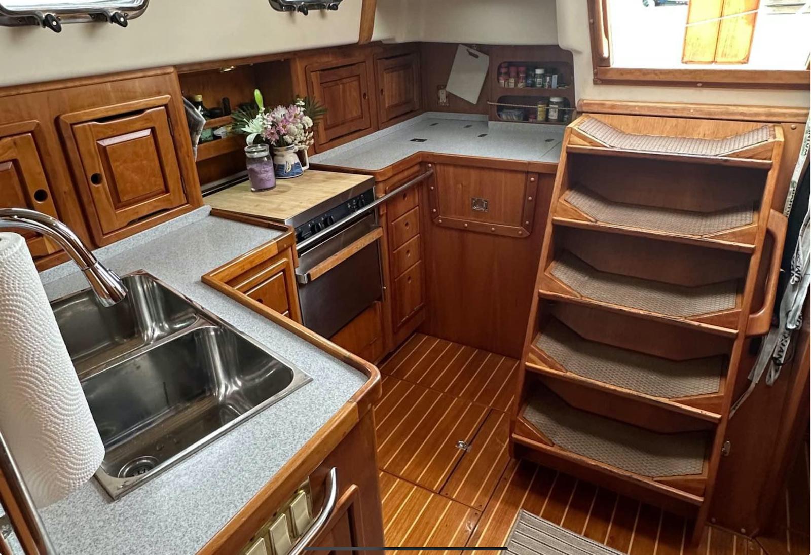 2001 Saga 43 Cruiser for sale - YachtWorld