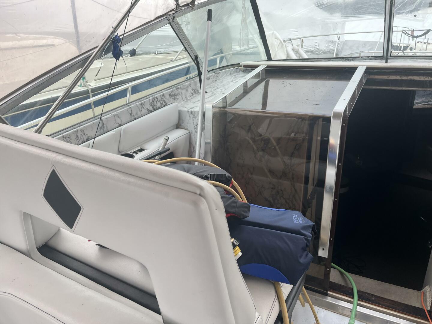 1985 Regal 360 Commodore Cruiser for sale - YachtWorld