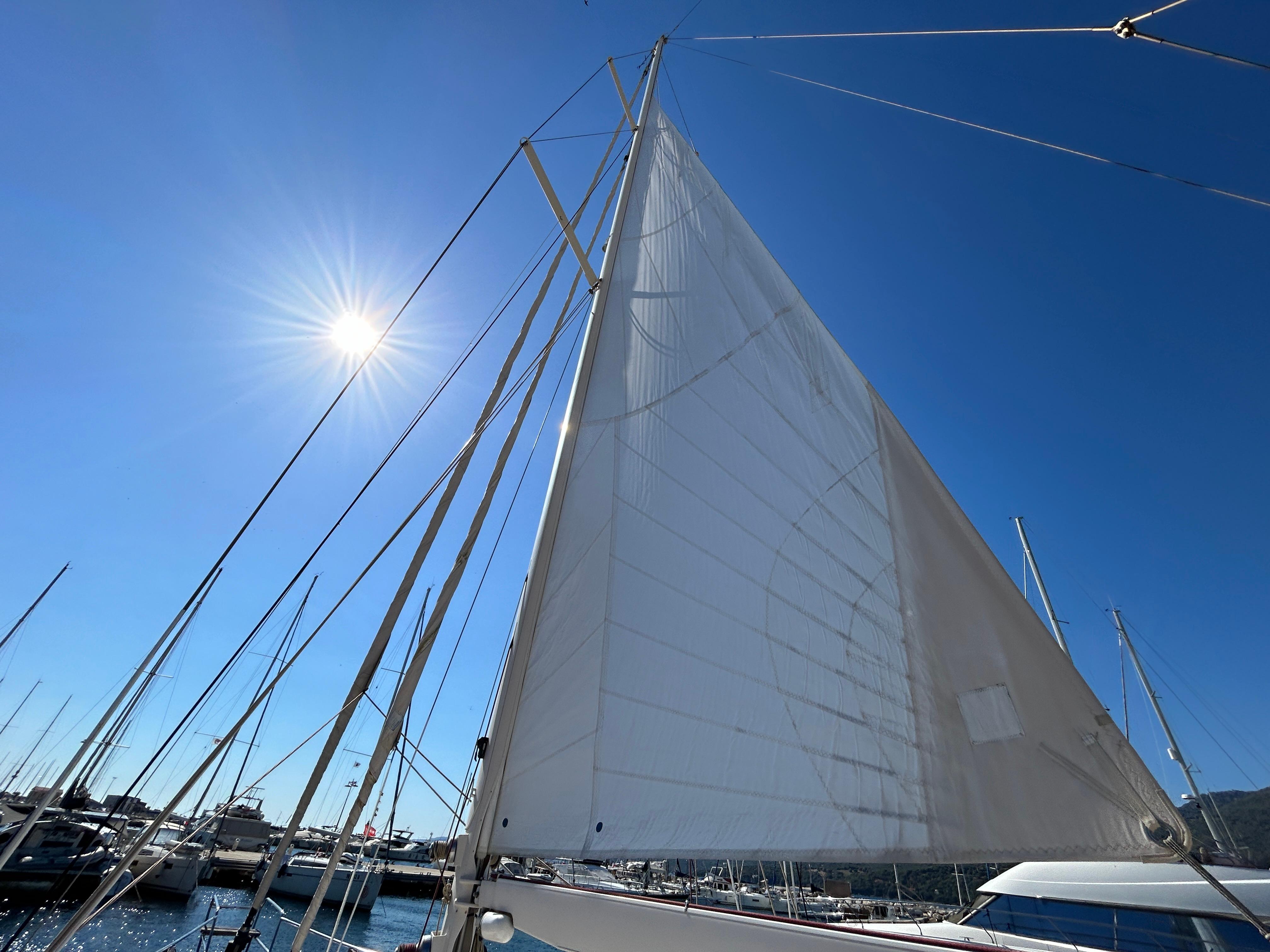 2005 Amel 54 Cruiser for sale - YachtWorld