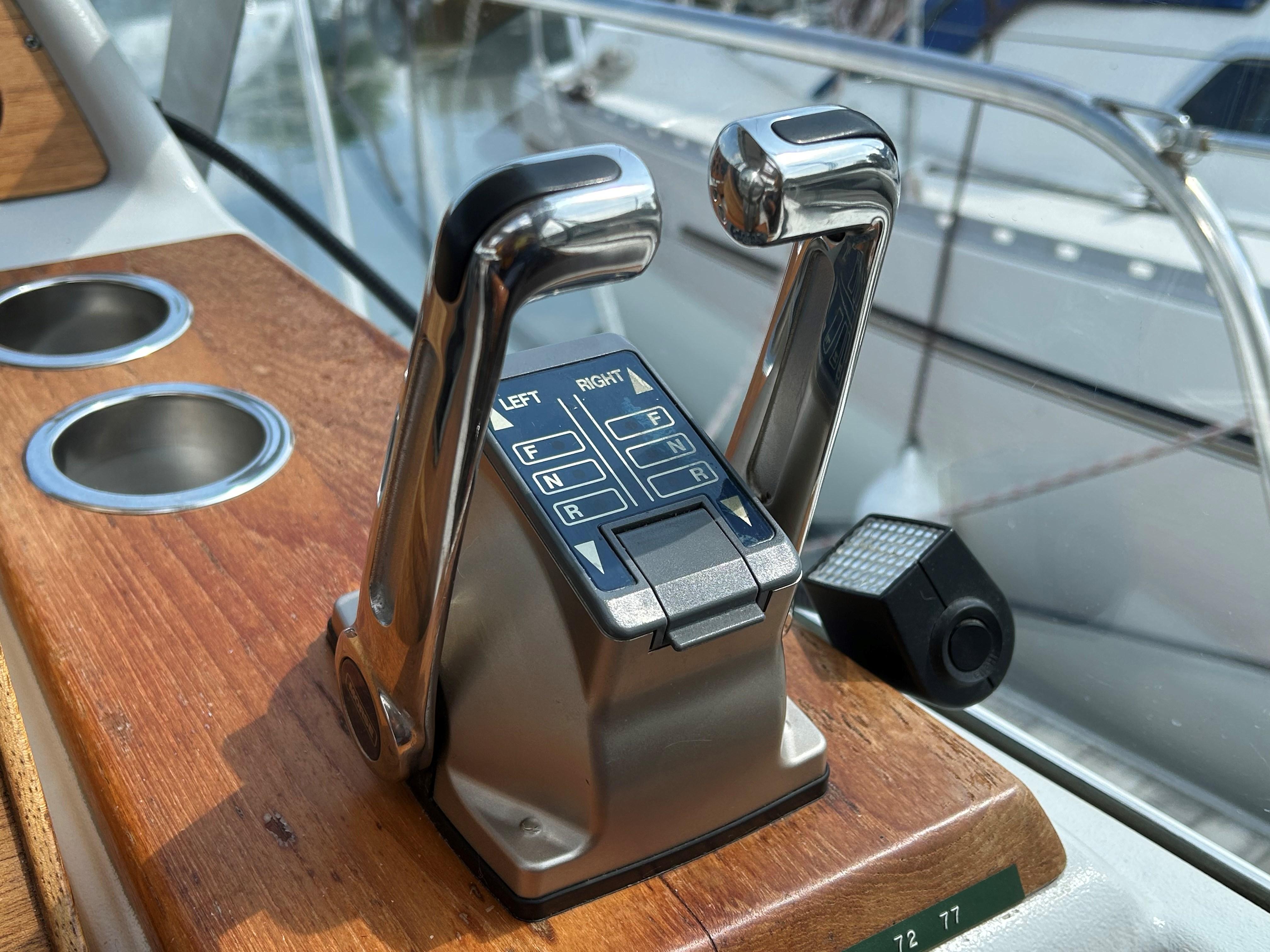 2000 Nimbus 310 Cruiser for sale - YachtWorld