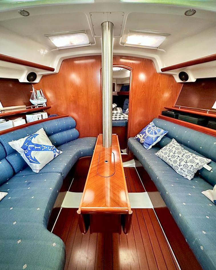 2005 Beneteau Oceanis Clipper 343 Cruiser for sale - YachtWorld