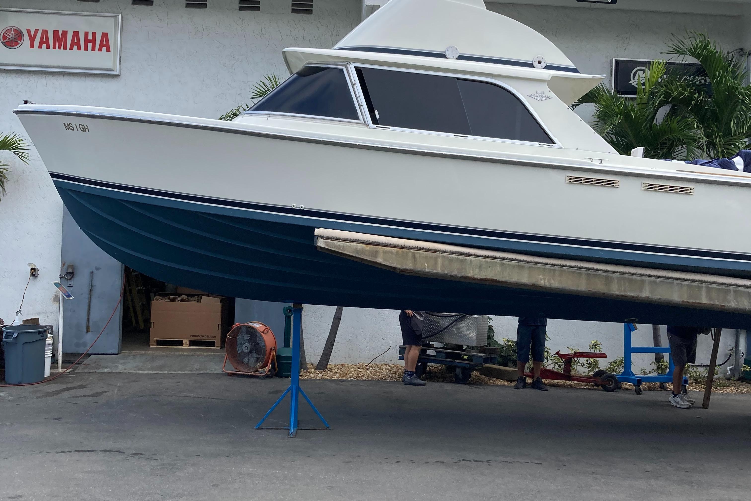 1961 Bertram 31 Flybridge Cruiser Cruiser for sale - YachtWorld