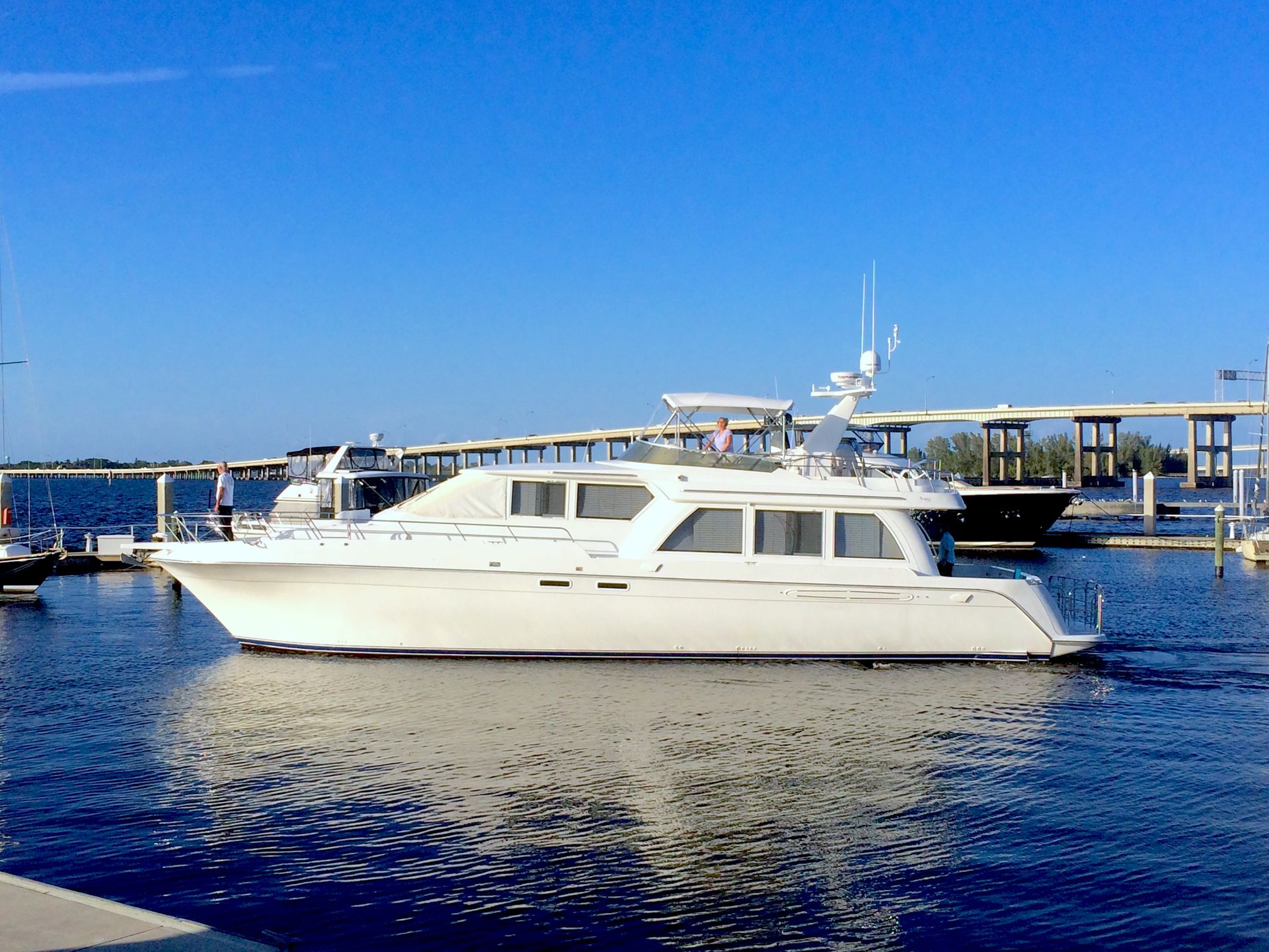 1999 Navigator 6300 Pilothouse Custom Layout - Weber Yachts