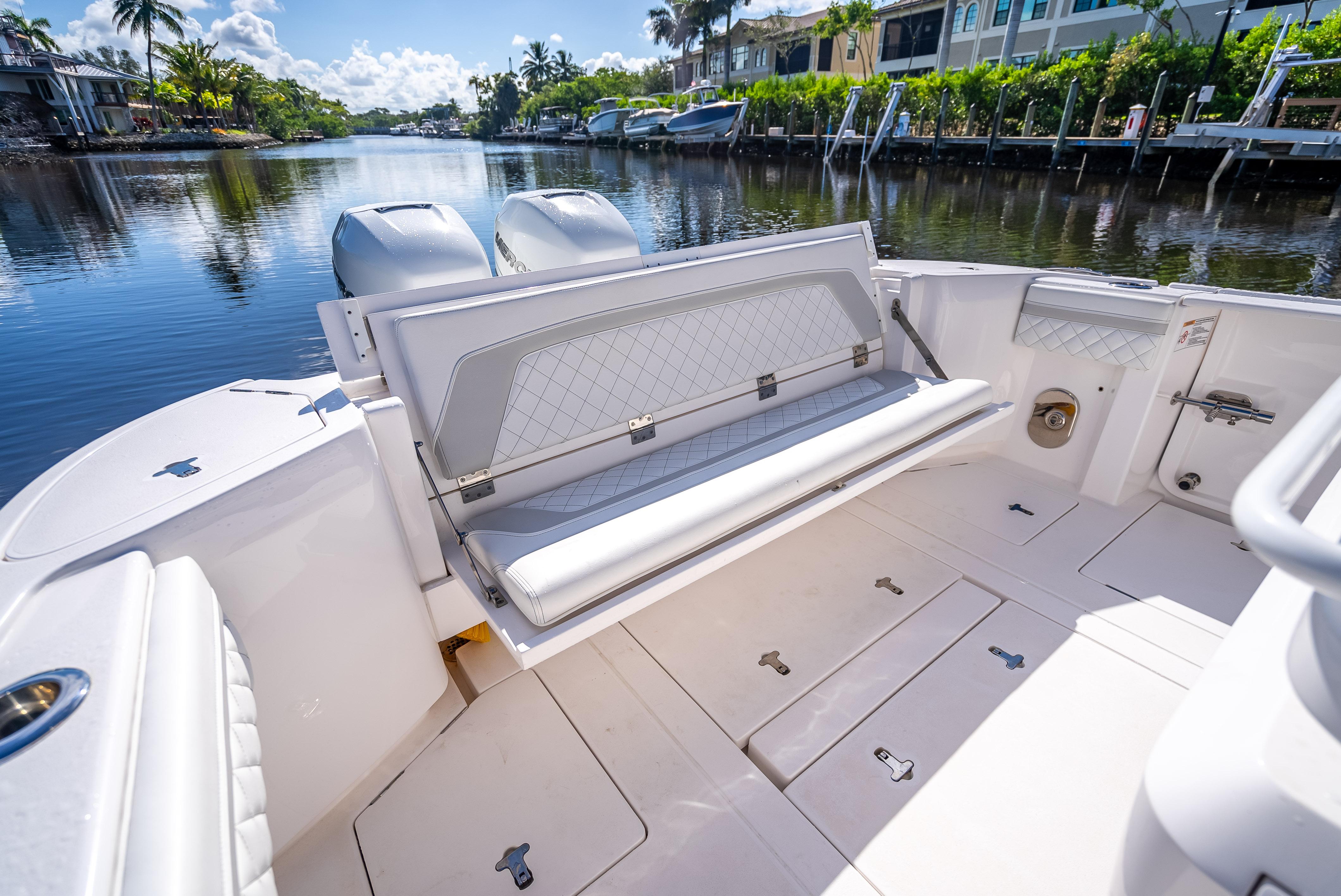 2023 Intrepid 345 Valor Cuddy Cabin for sale - YachtWorld