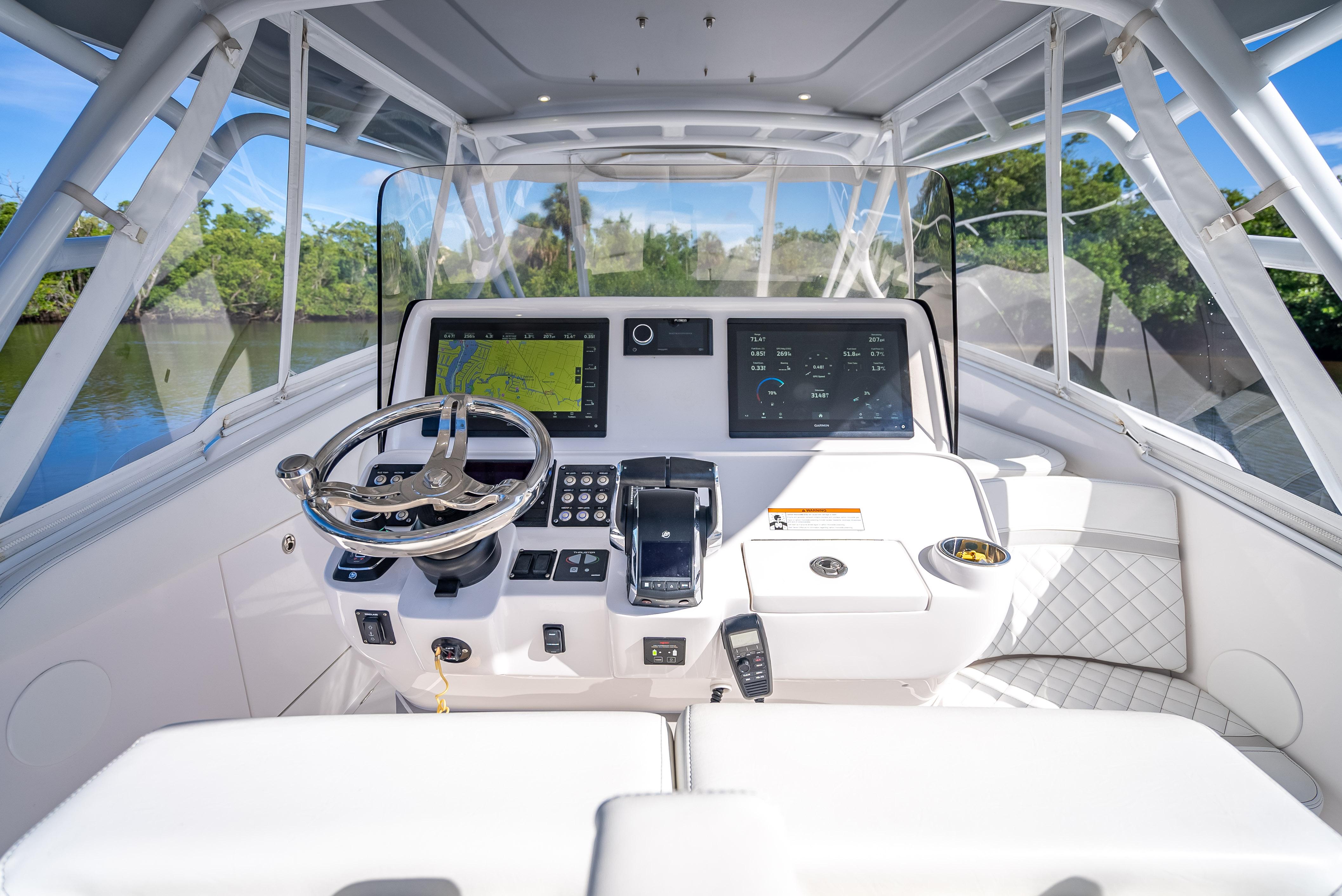 2023 Intrepid 345 Valor Cuddy Cabin for sale - YachtWorld