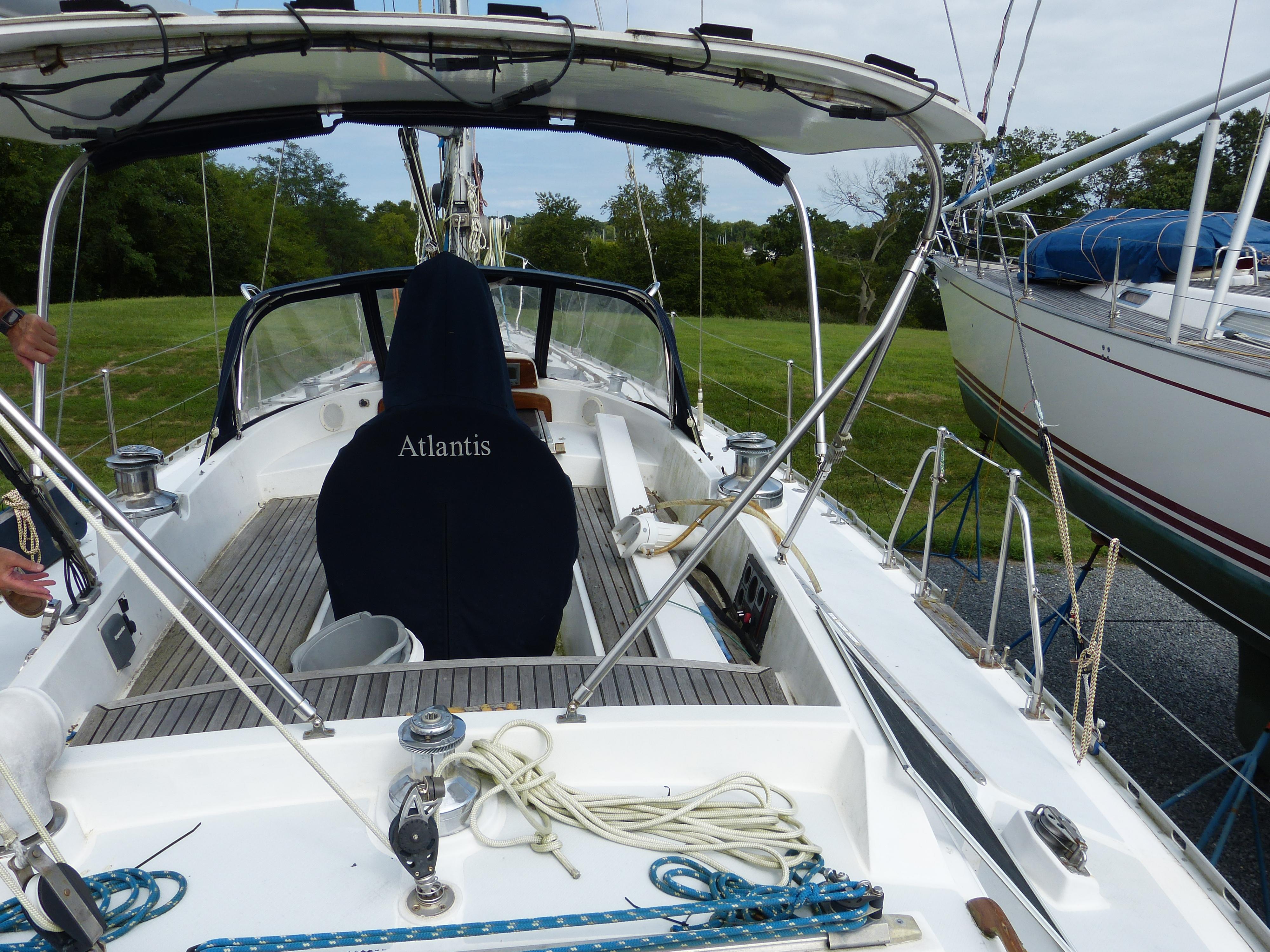 1990 Hylas 44 Cutter for sale - YachtWorld