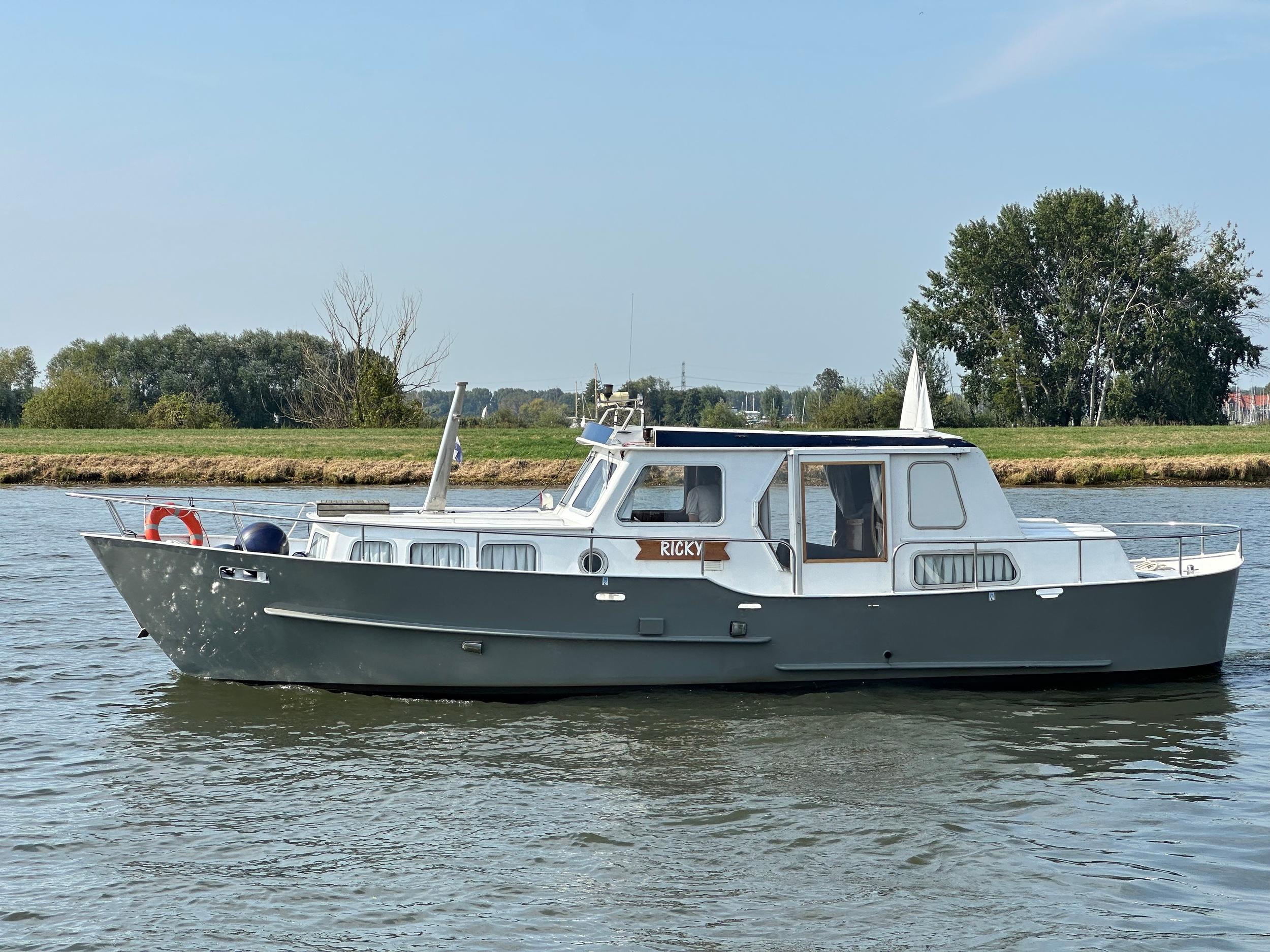 Ocasión 1980 Bergumermeer Kruiser 1050 | TopBarcos.com