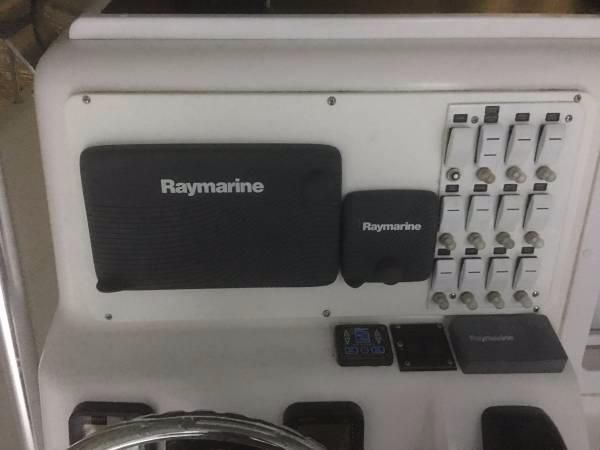 2001 Pro-Line 25 Sport Center Console for sale - YachtWorld