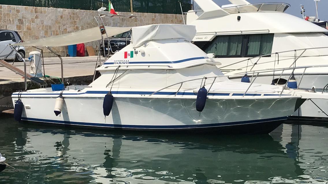 Used Bertram Yacht 28' SF in Lecce - iNautia