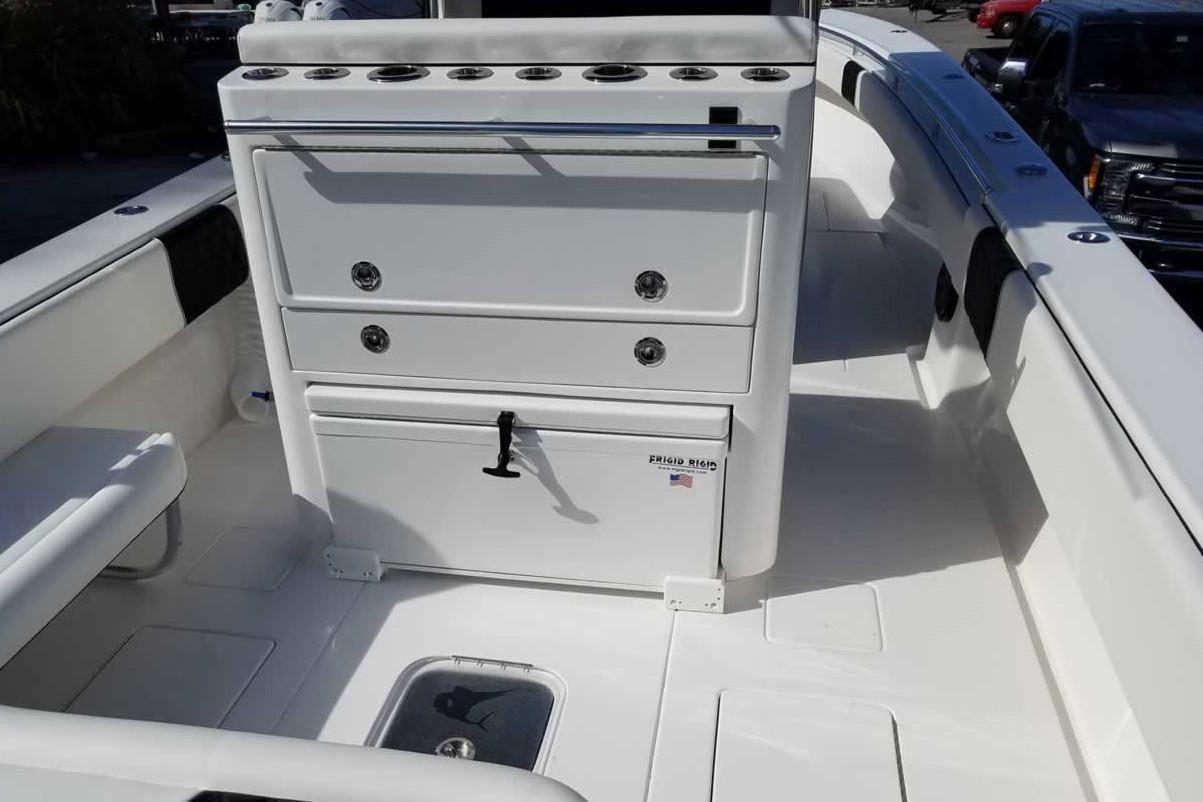 2025 Contender 32 ST Saltwater Fishing for sale - YachtWorld