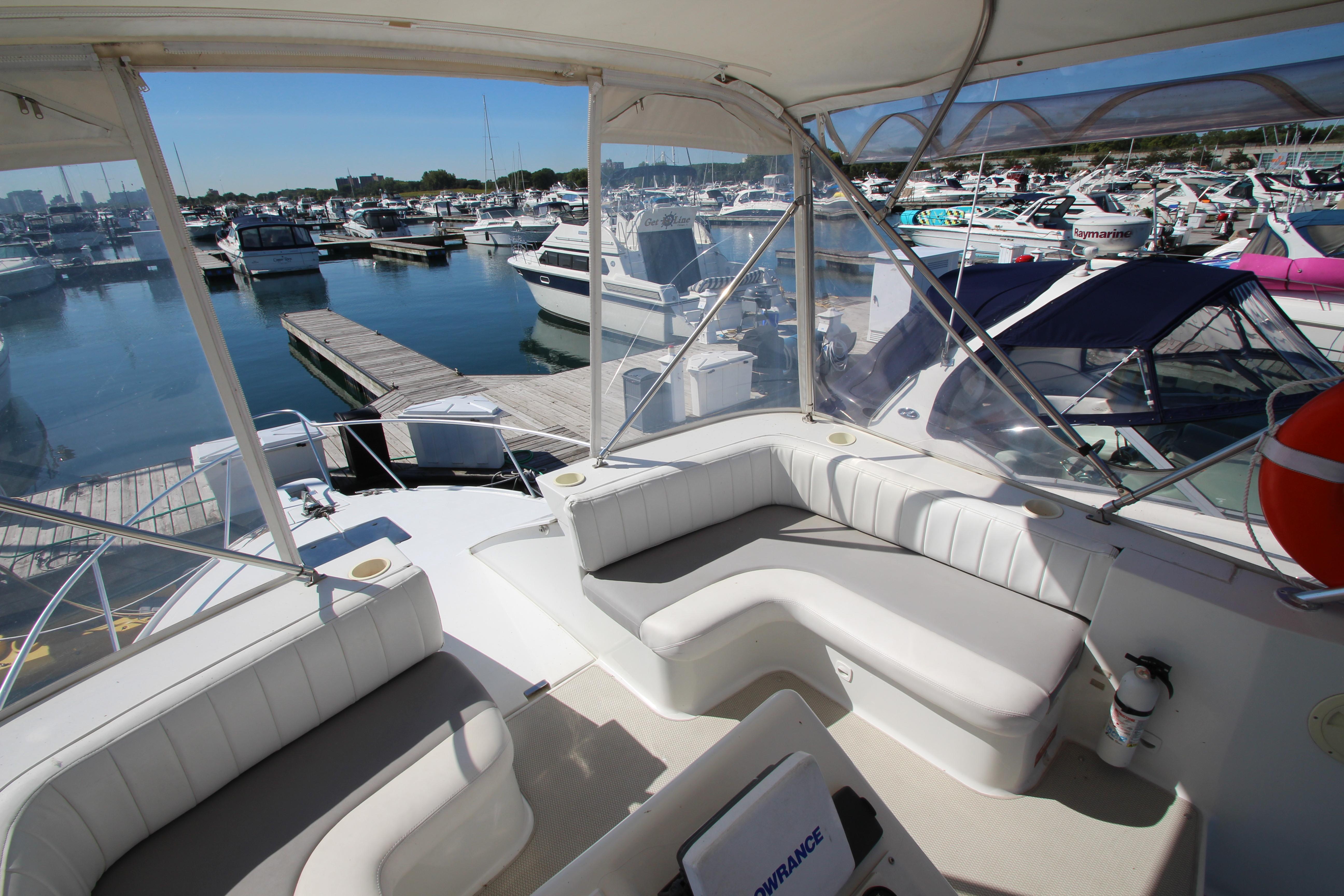 1995 Mainship 31 Sedan Bridge Cruiser for sale - YachtWorld