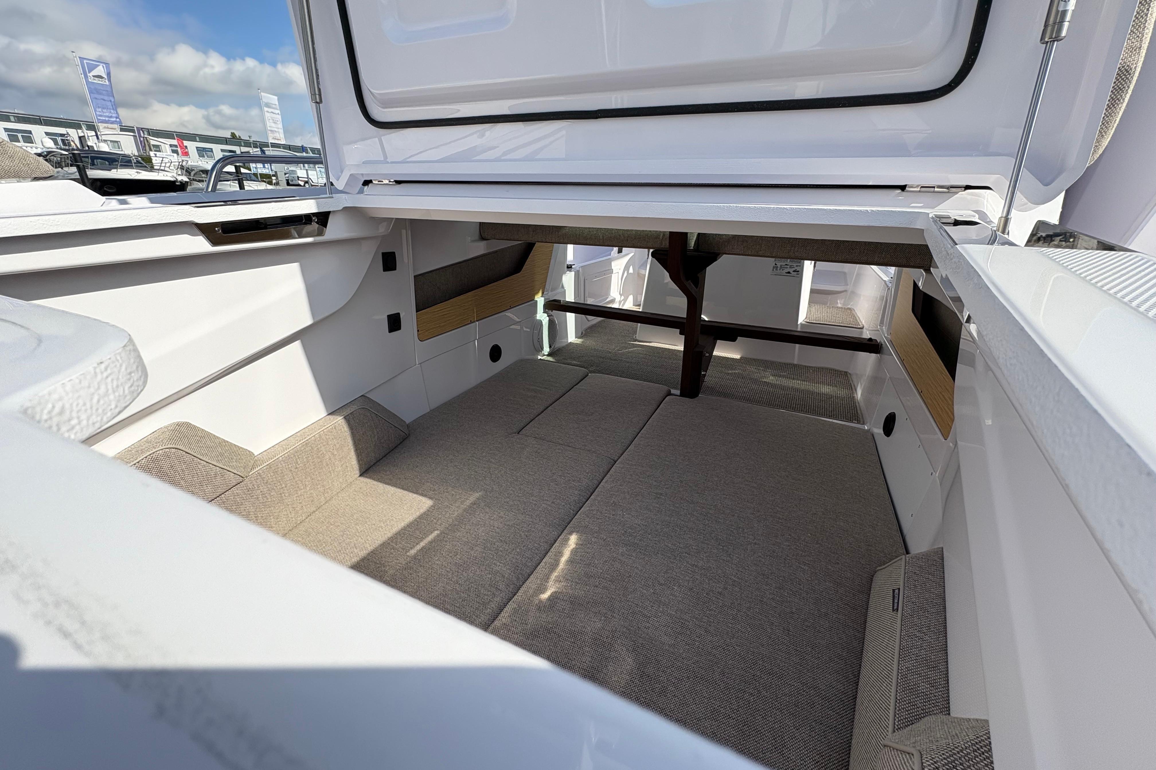 2025 Axopar Axopar 29 Cross Cabin Sports Cruiser for sale - YachtWorld