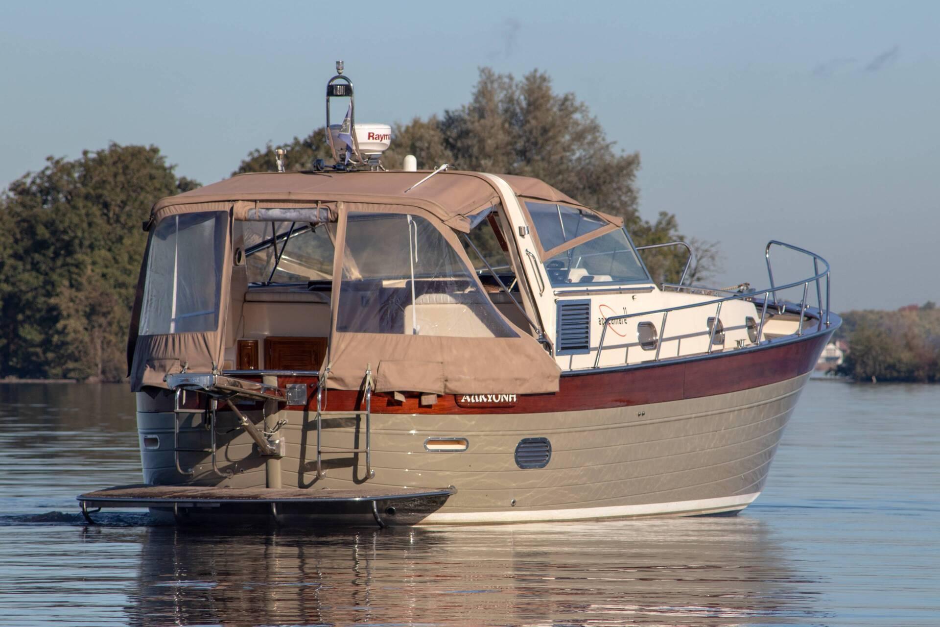 Apreamare 11 | 2000 | 11m | Boatshop24