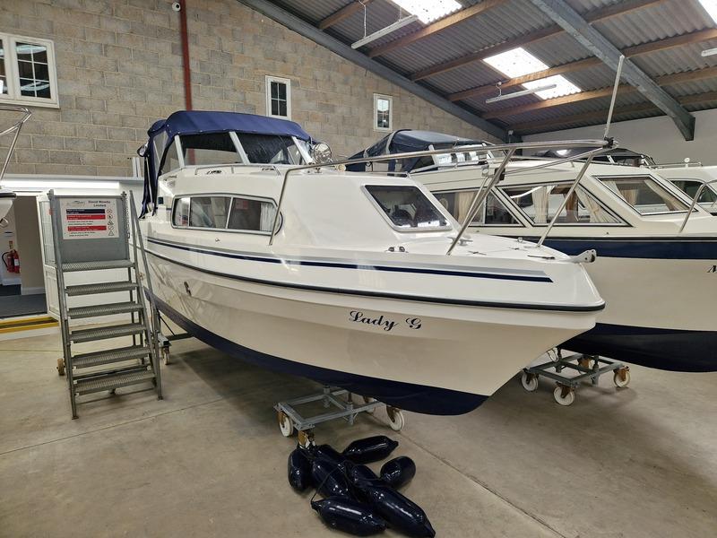 Viking 22 Wide Beam called Lady G | 1995 | 7m - Leicestershire | Boatshop24