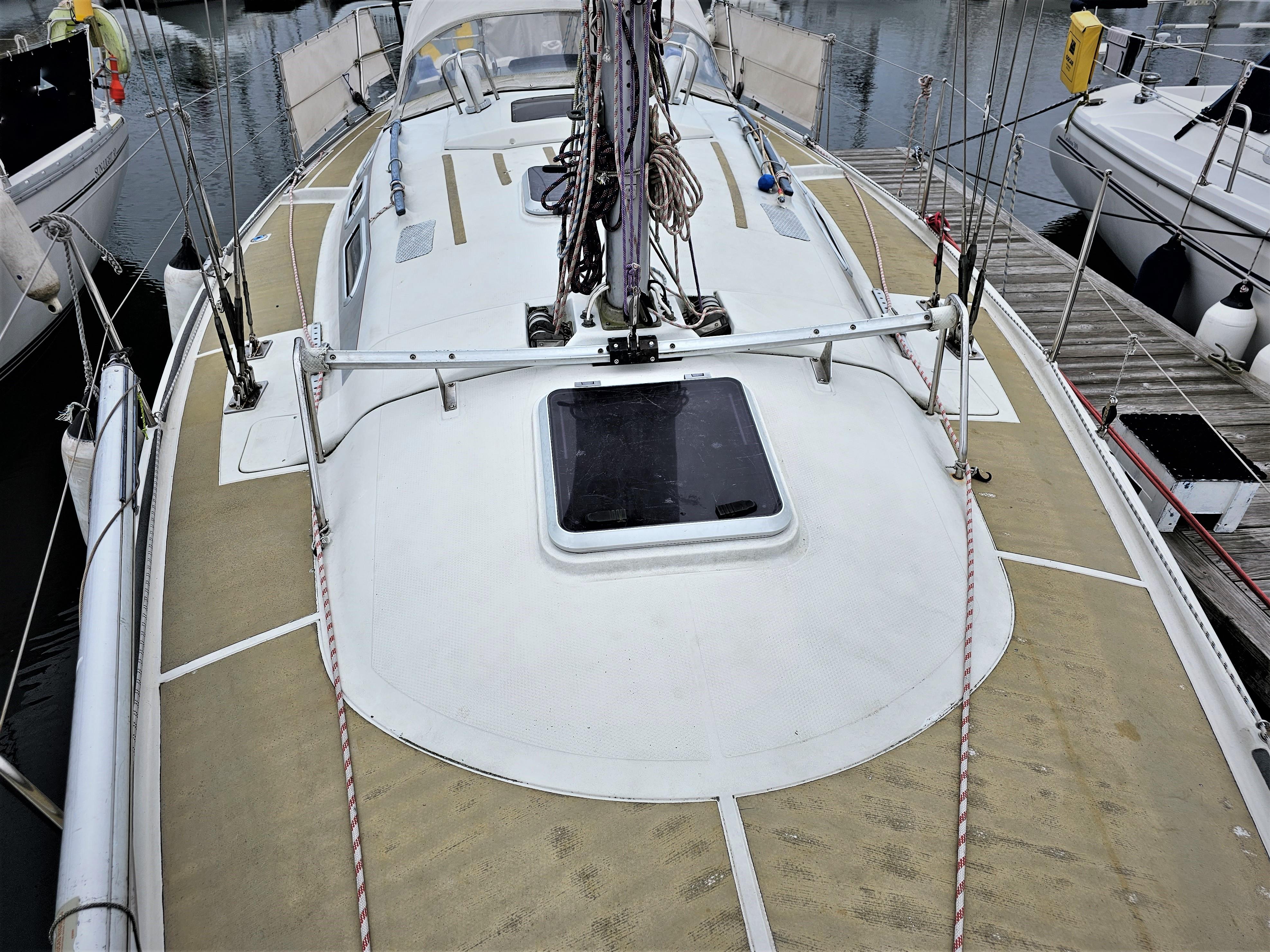 1992 Dehler 36 CWS Racer/Cruiser for sale - YachtWorld