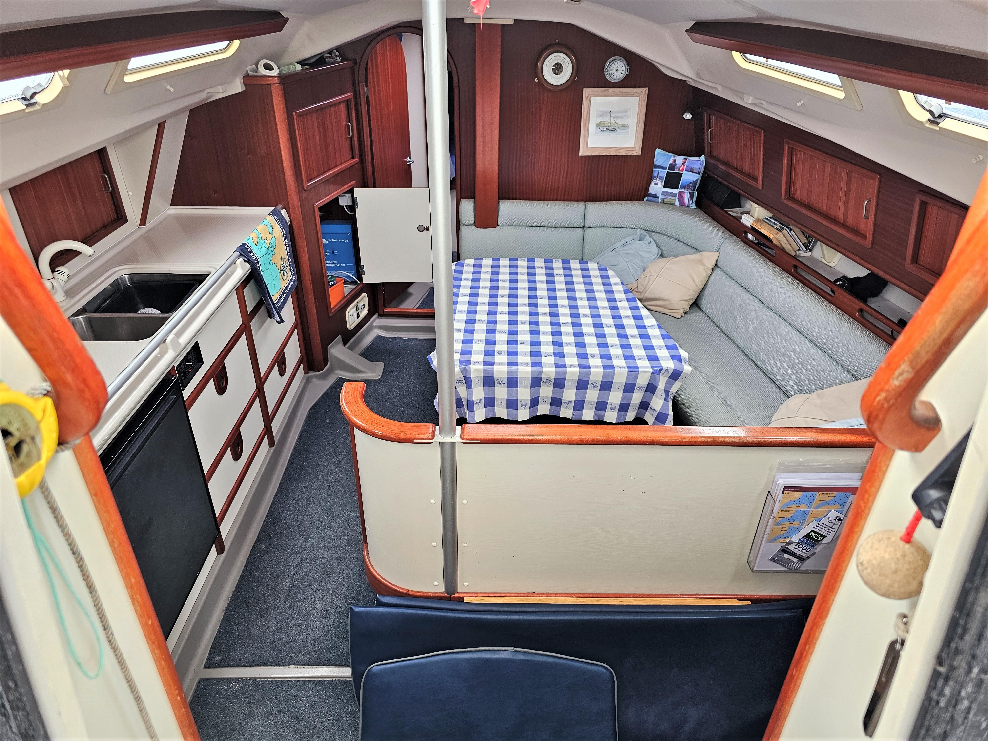 1992 Dehler 36 CWS Racer/Cruiser for sale - YachtWorld