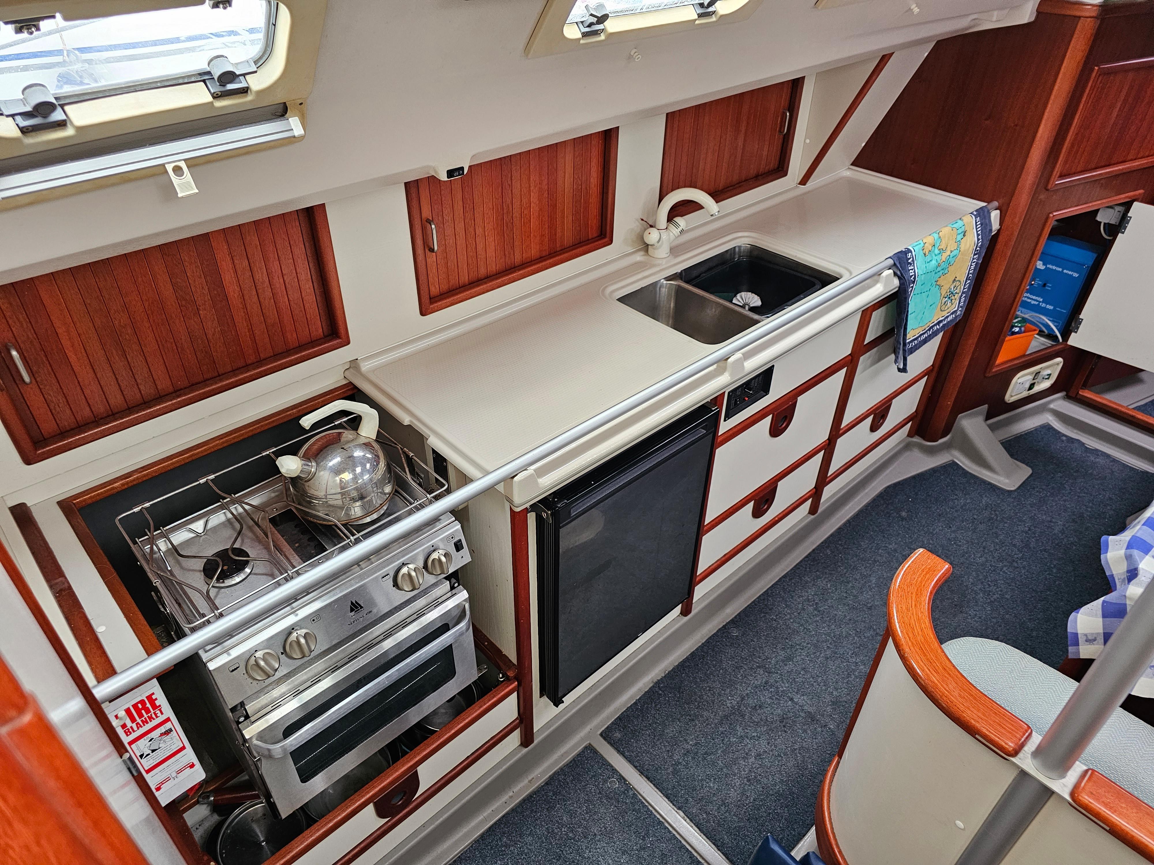 1992 Dehler 36 CWS Racer/Cruiser for sale - YachtWorld