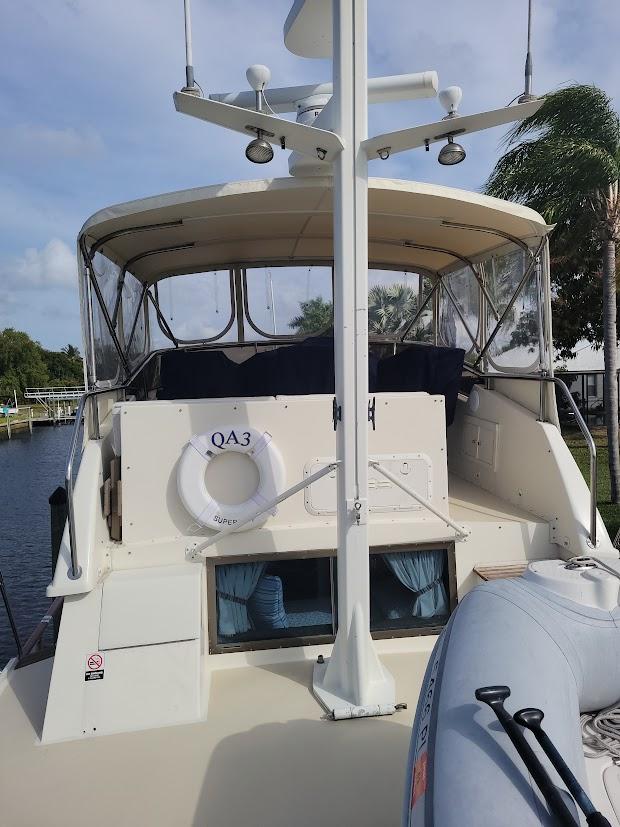 1978 Hatteras Long Range Cruiser LRC Trawlers à vendre - YachtWorld