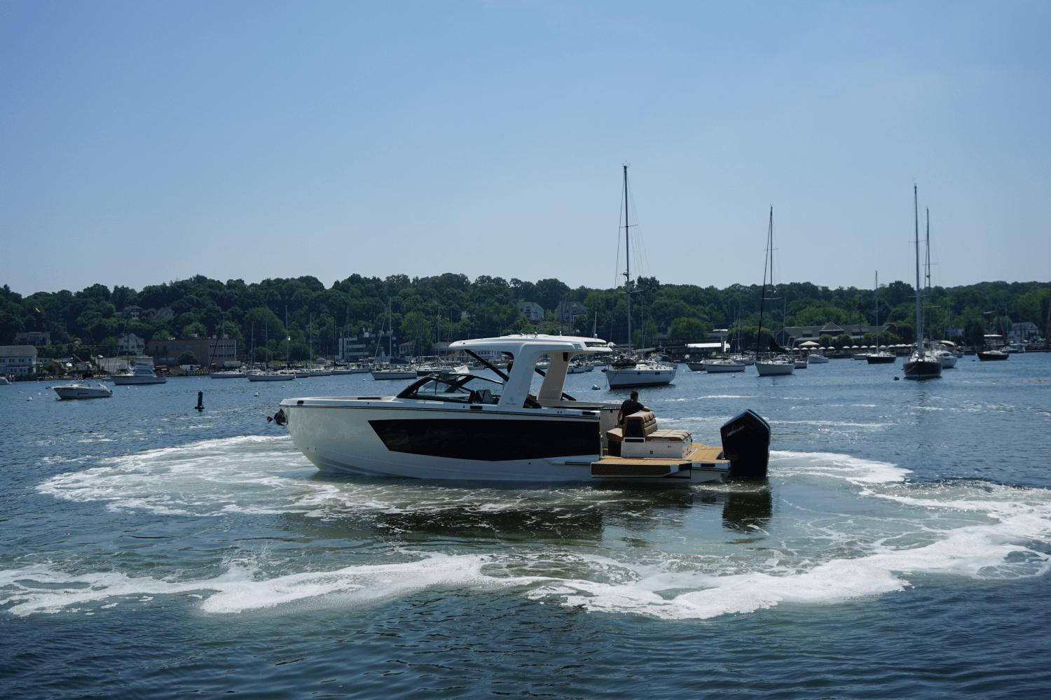 2024 Aviara AV40 Outboard Runabout for sale - YachtWorld