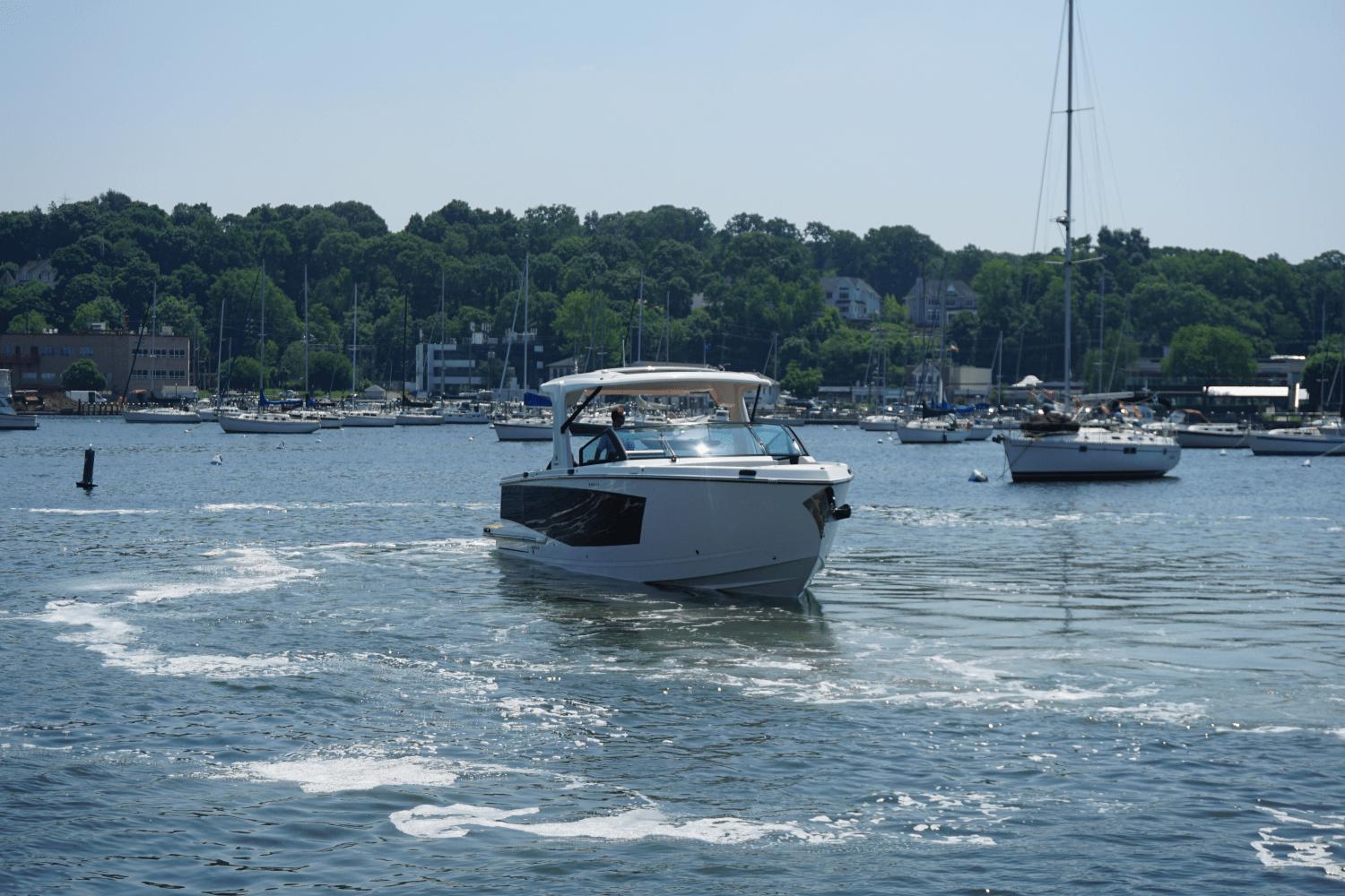 2024 Aviara AV40 Outboard Runabout for sale - YachtWorld