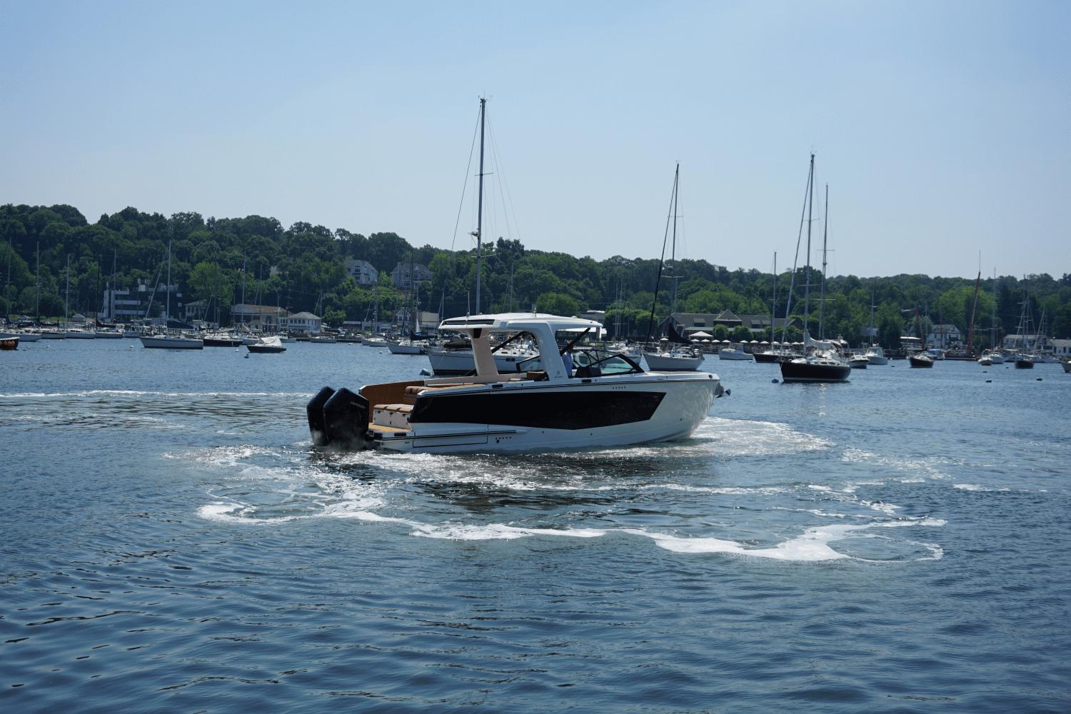 2024 Aviara AV40 Outboard Runabout for sale - YachtWorld