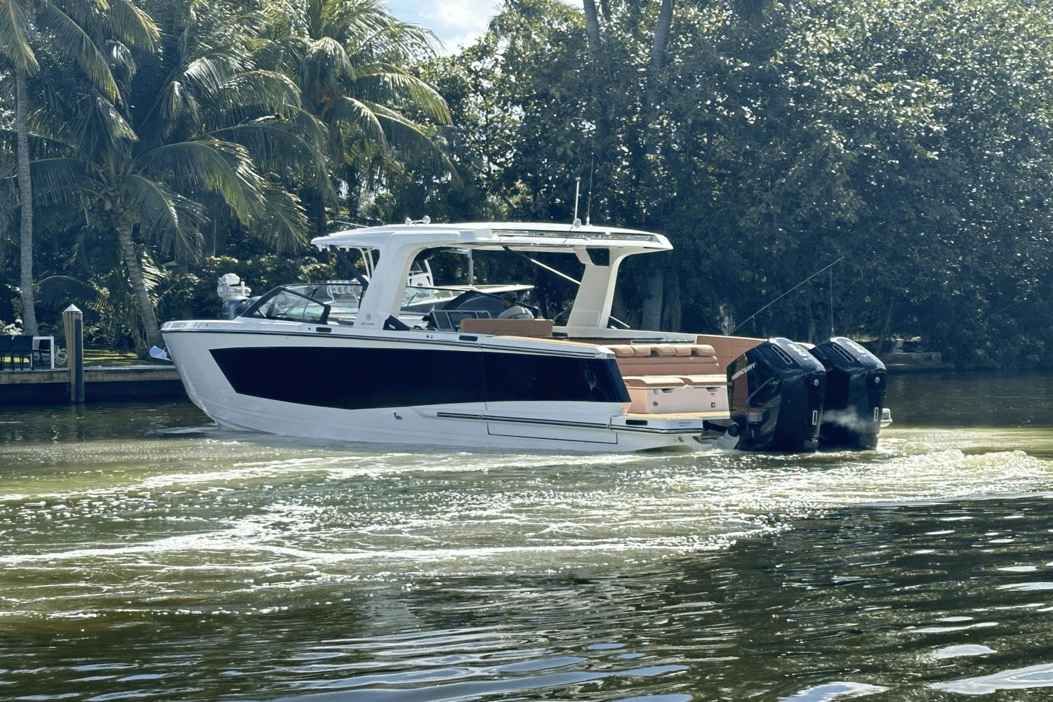 2024 Aviara AV40 Outboard Runabout for sale - YachtWorld