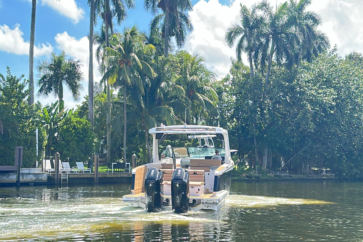 2024 Aviara AV40 Outboard Runabout for sale - YachtWorld