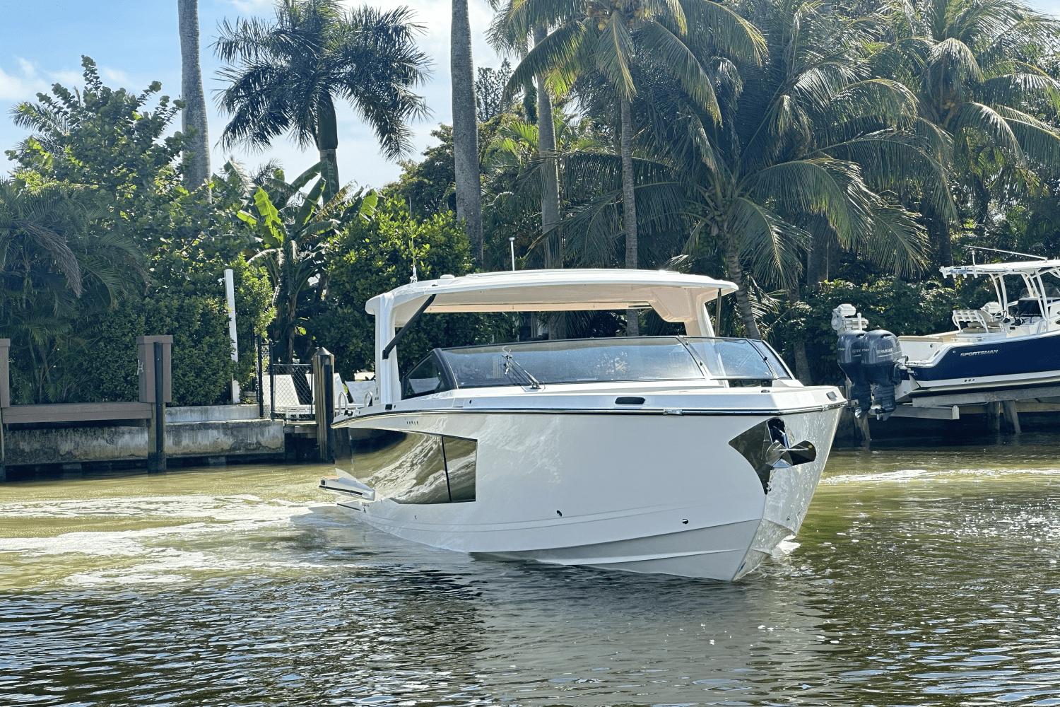 2024 Aviara AV40 Outboard Runabout for sale - YachtWorld