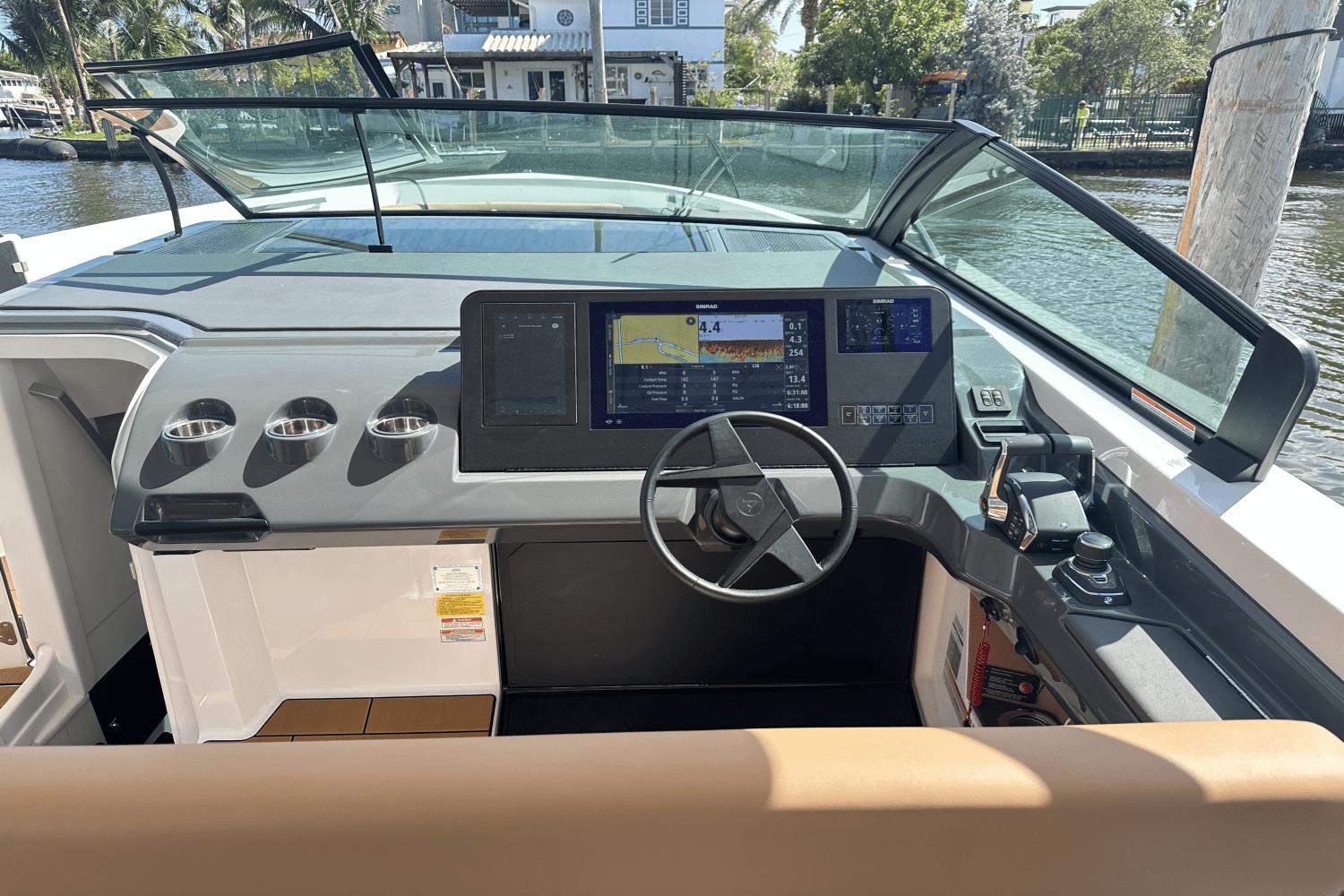 2024 Aviara AV40 Outboard Runabout for sale - YachtWorld