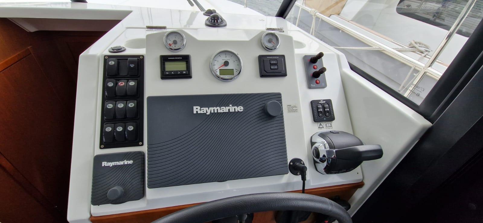 2017 Beneteau Swift Trawler 30 Motoryachten Kaufen - YachtWorld