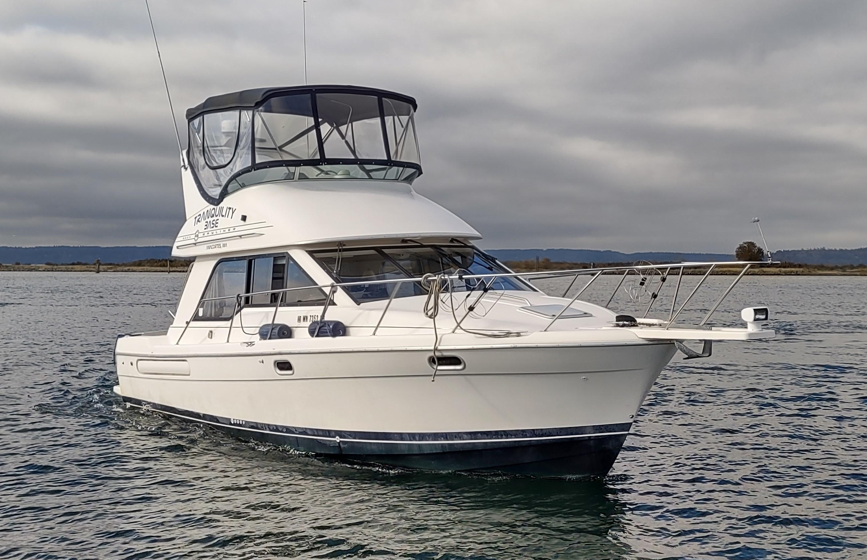 1997 Bayliner 3388 Command Bridge Motoryacht Motor Yacht for sale ...