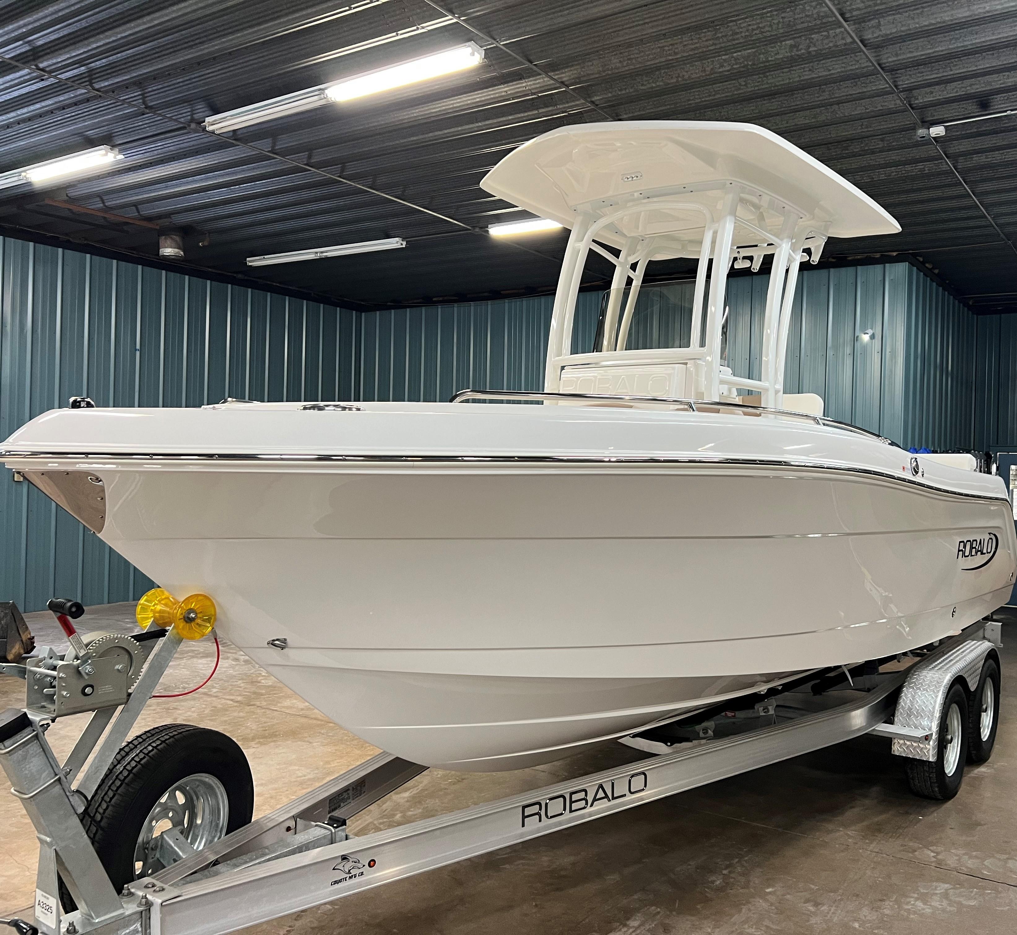2023 Robalo R222 Center Console Centre Console for sale - YachtWorld