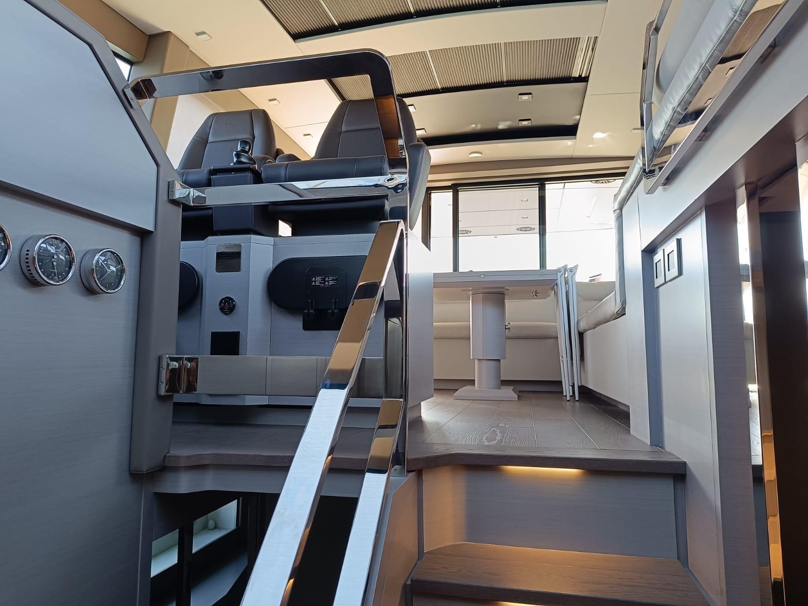 2023 Pershing 7X Motor Yachts for sale - YachtWorld