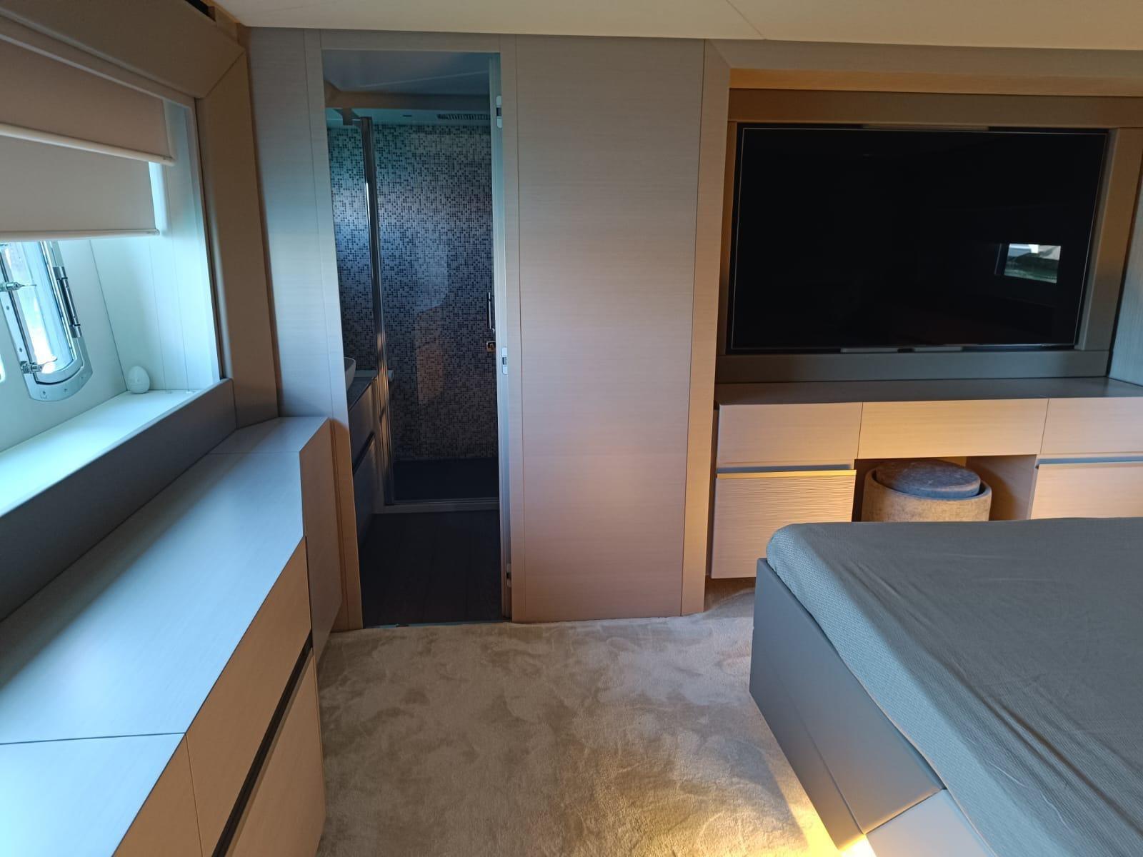 2023 Pershing 7X Motor Yachts for sale - YachtWorld