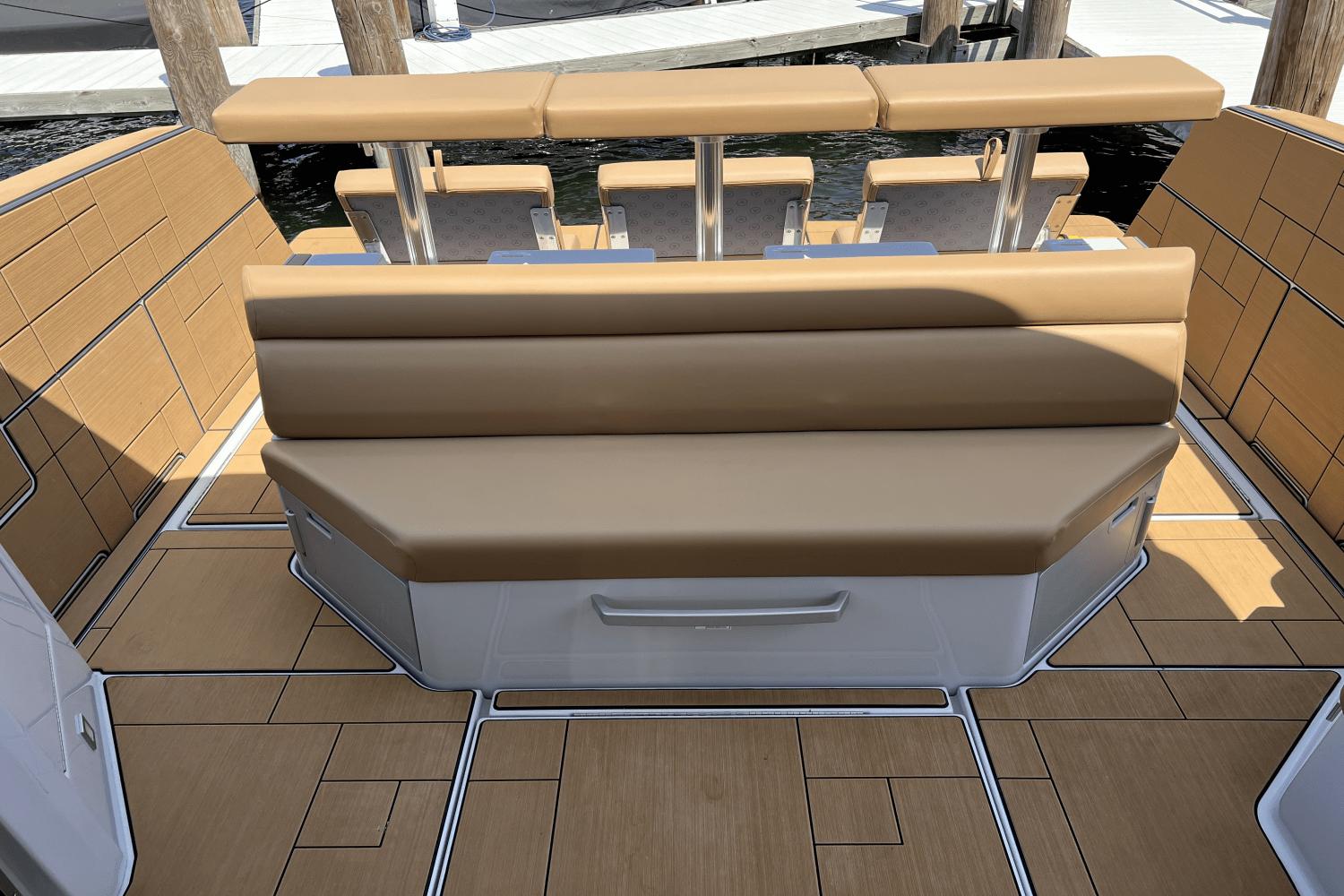 2024 Aviara AV40 Runabout for sale - YachtWorld