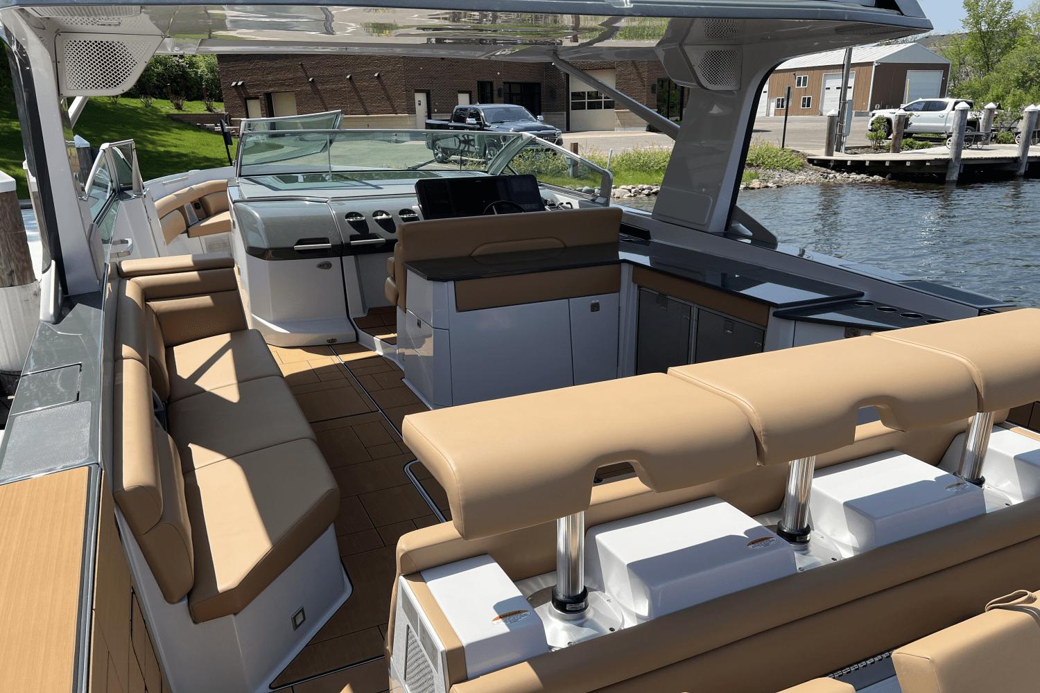 2024 Aviara AV40 Runabout for sale - YachtWorld