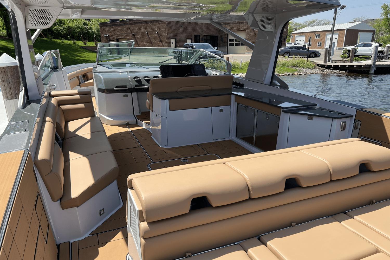 2024 Aviara AV40 Runabout for sale - YachtWorld