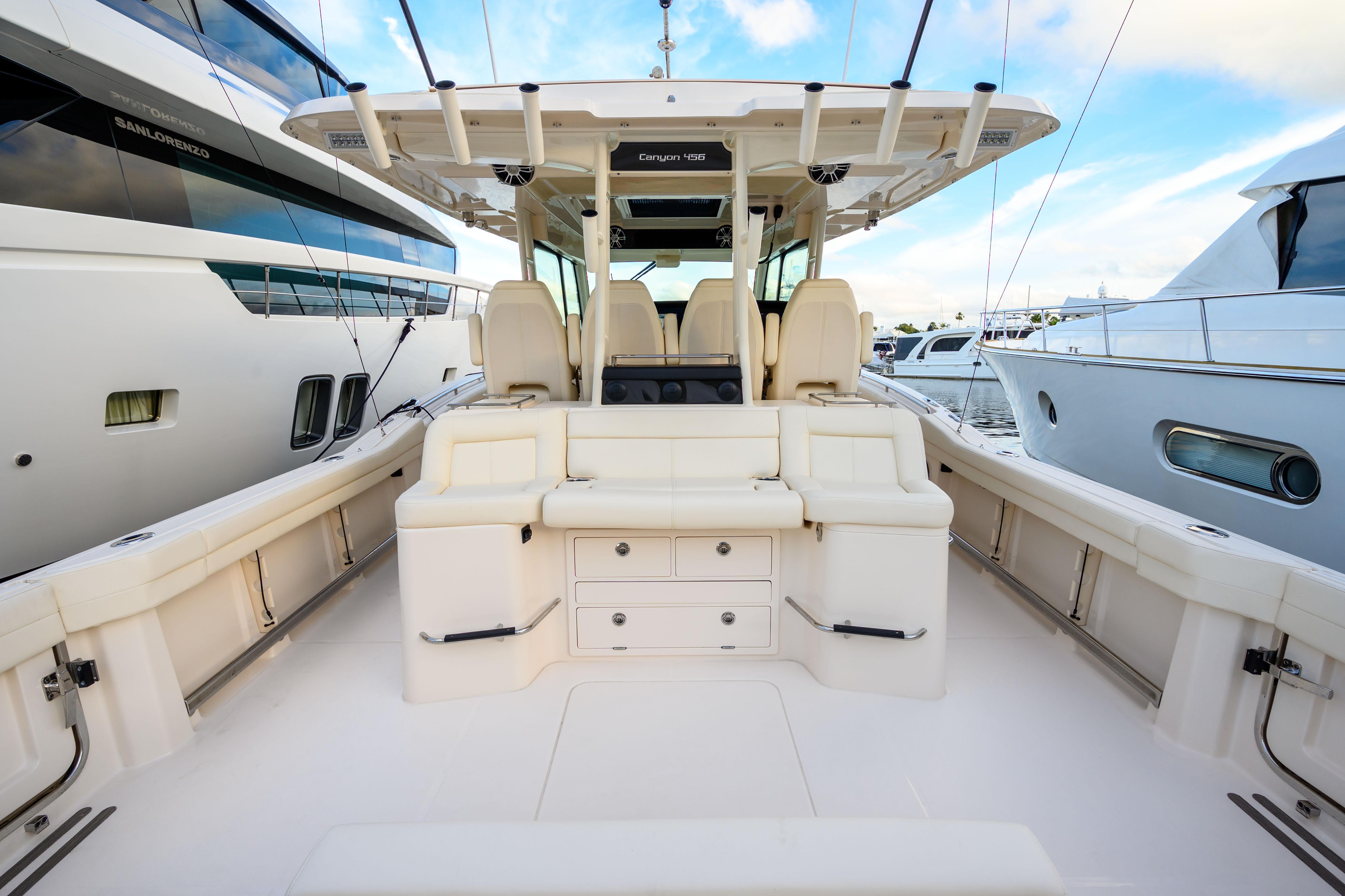 2024 Grady-White Canyon 456 Center Console for sale - YachtWorld