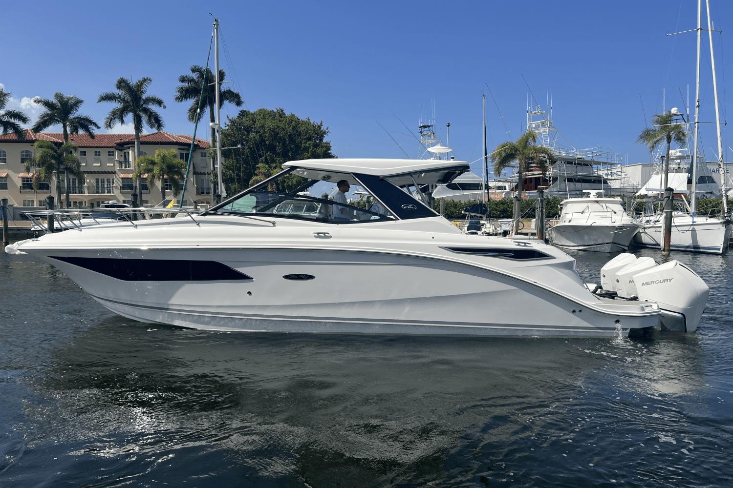 2024 Sea Ray Sundancer 320 Outboard Cruceros deportivos en venta ...