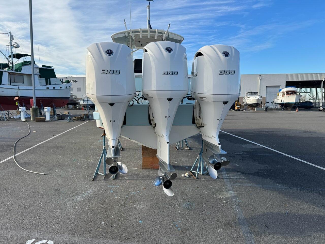 2015 Regulator 34 SS CENTER CONSOLE Center Console for sale - YachtWorld