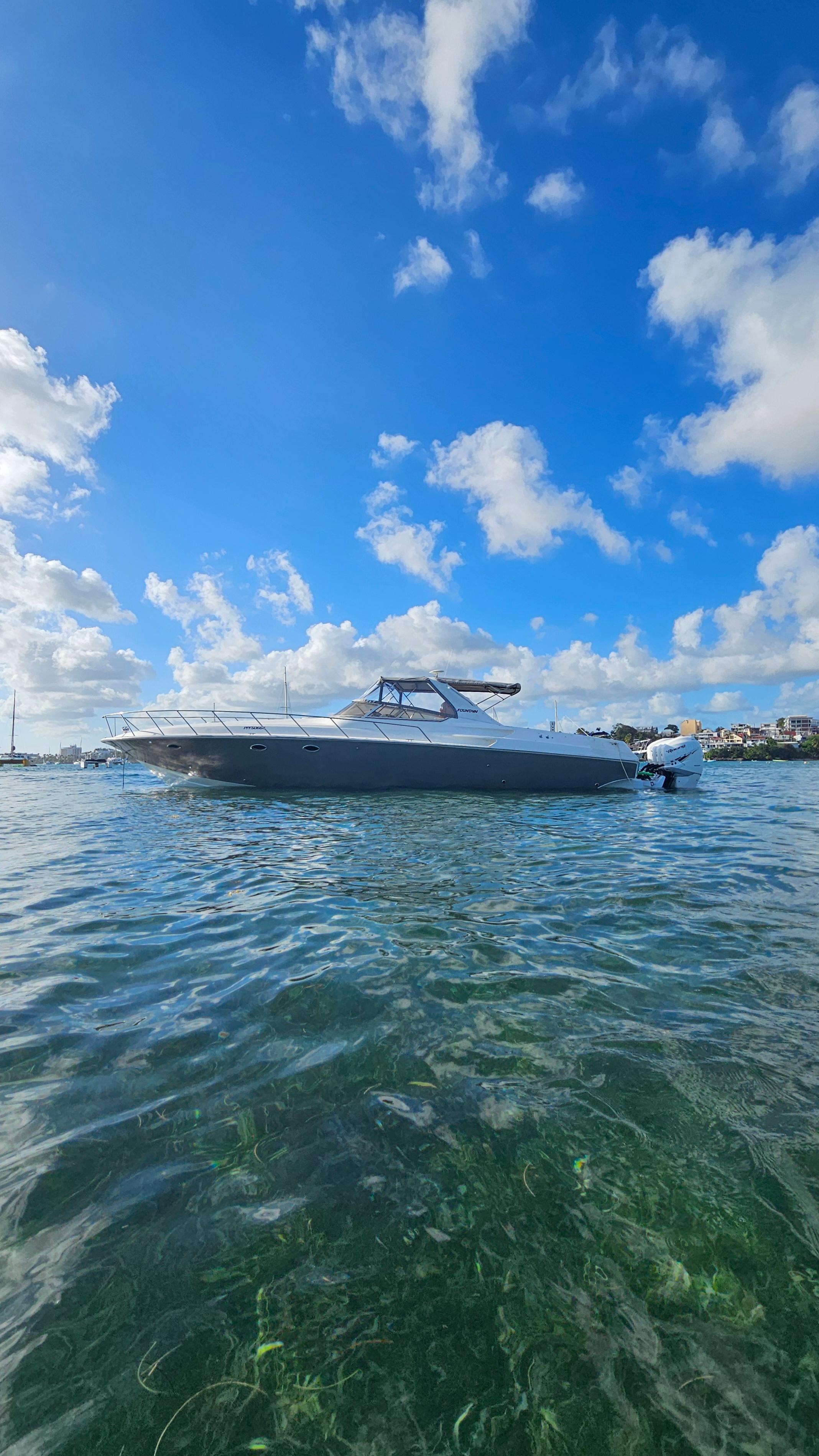 2003 Fountain 48 Express Cruiser Cruiser for sale - YachtWorld