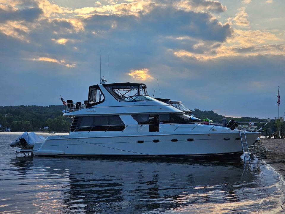 1999 Carver 530 Voyager Pilothouse for sale - YachtWorld