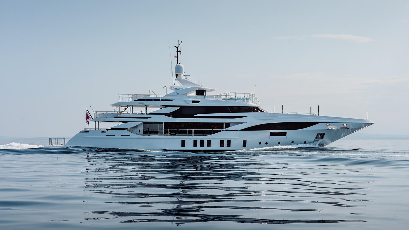 SEAGULL MRD Motor Yachts Benetti for sale - YachtWorld