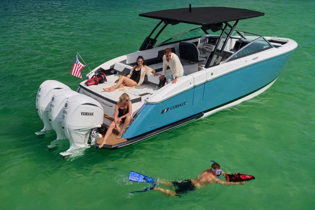 2024 Cobalt R33 OB Cruiser for sale - YachtWorld
