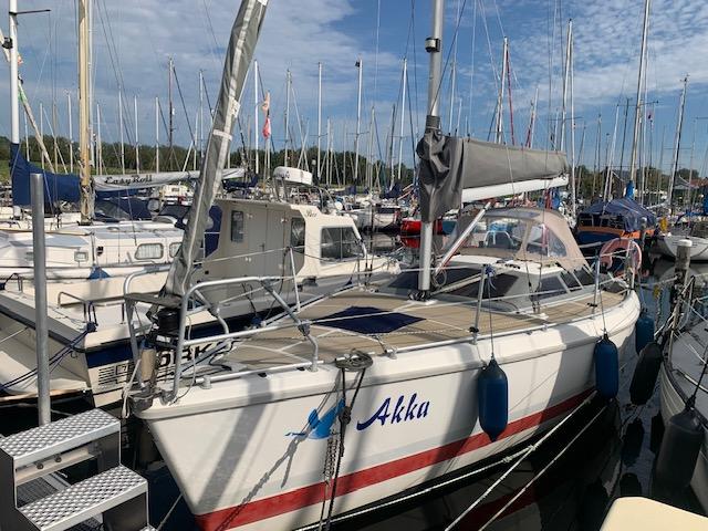 Used 1993 Etap 28i | YachtFocus